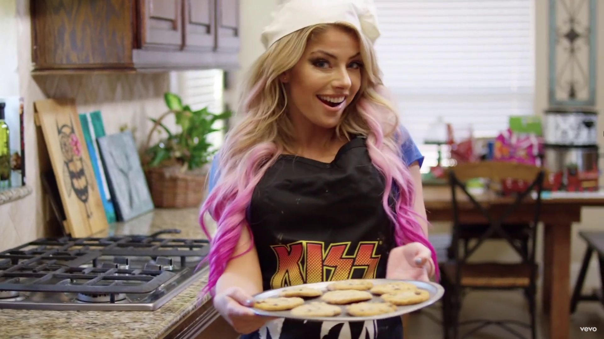 Cookies Anyone? | Scrolller