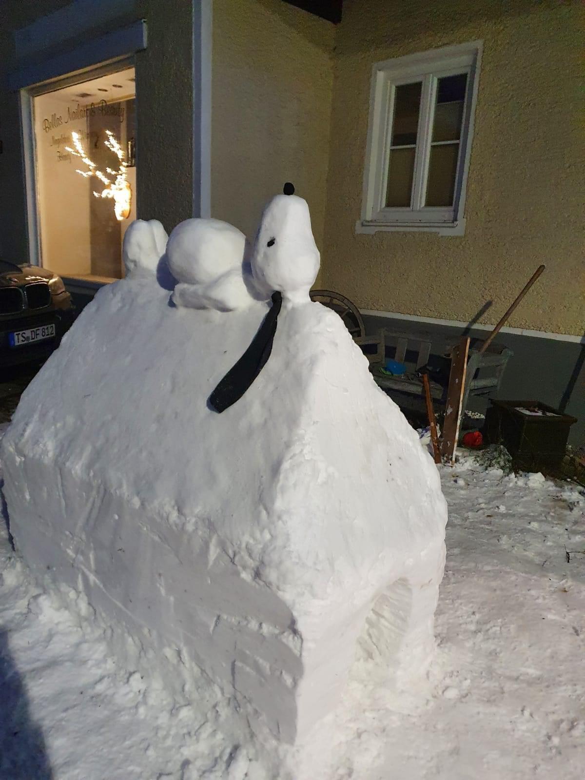 Cool Snoopy | Scrolller