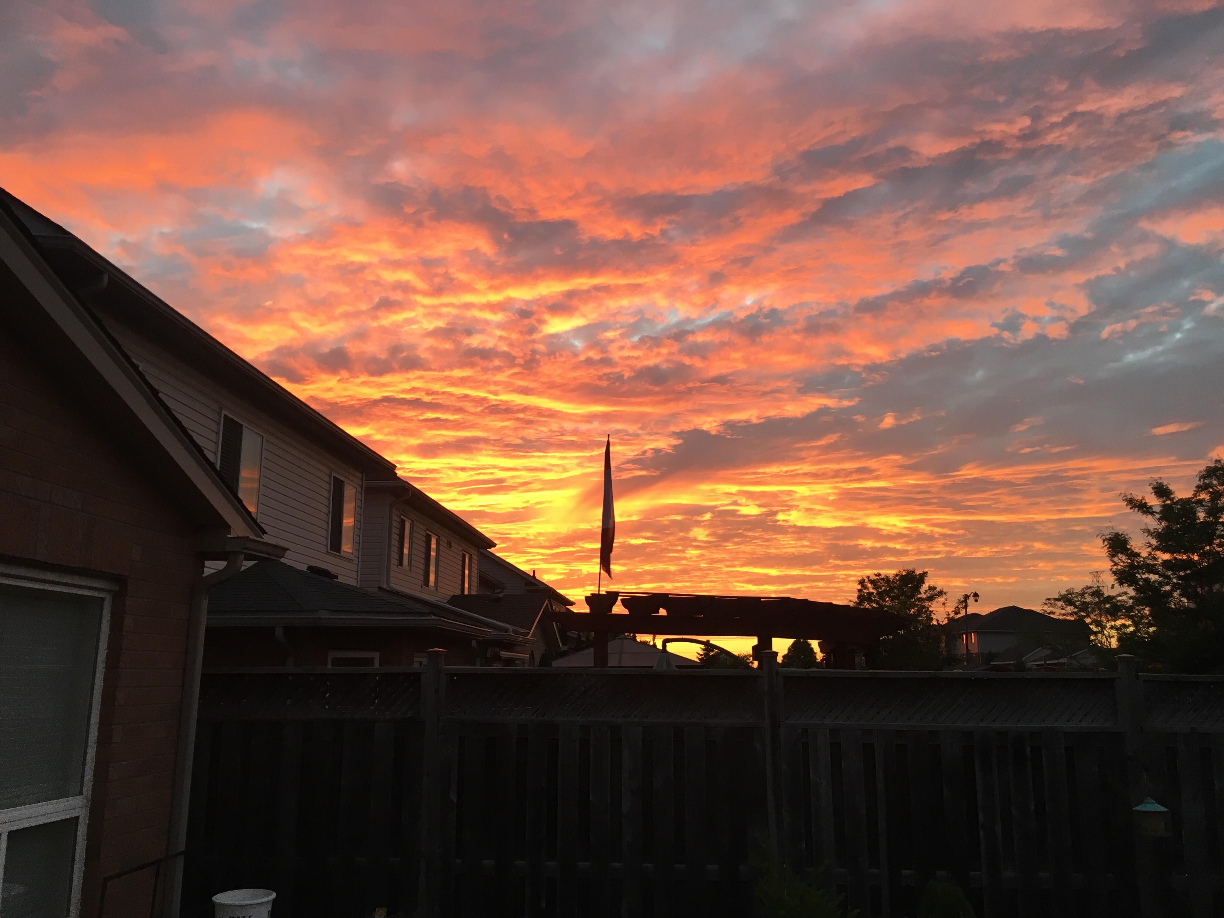 Cool sunset from a while ago | Scrolller