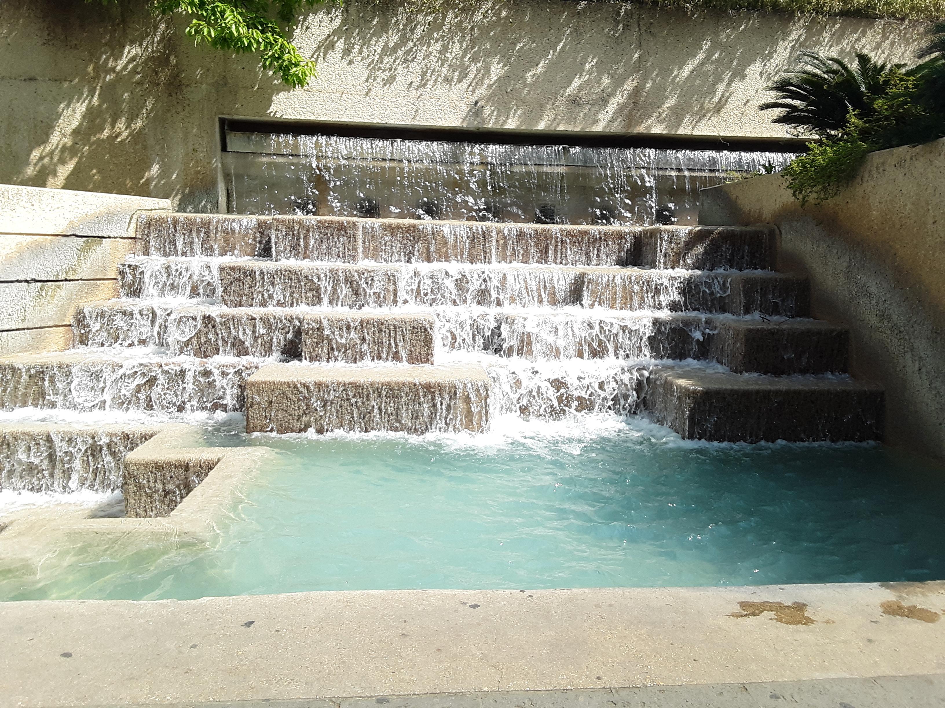 Cool Waterfall at...... ThE tEmPlE tHaT iS tHe RiVeRwAlK | Scrolller