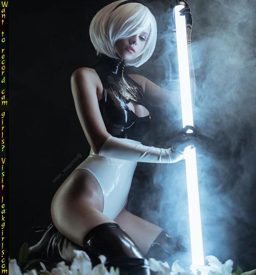 Cosplayer shirogane_sama as 2B | Scrolller