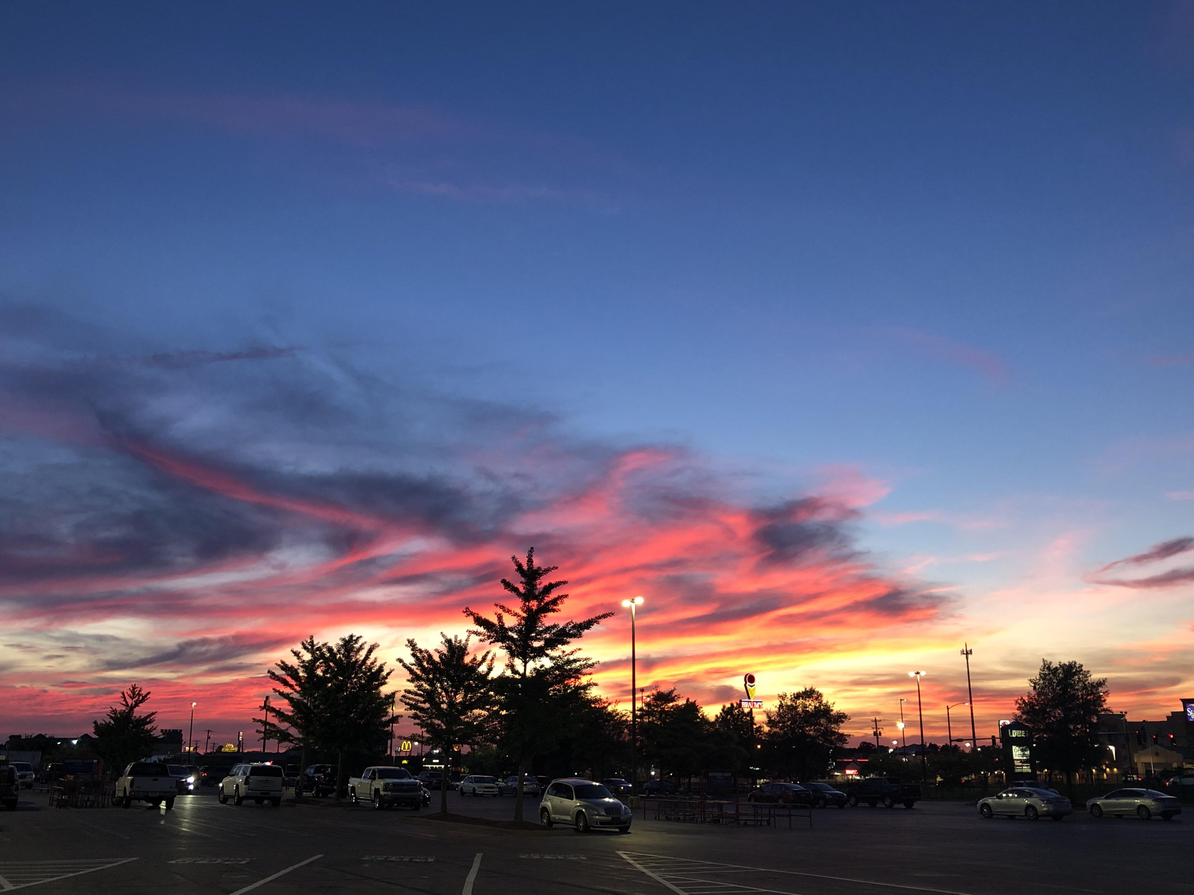 Cotton candy sunset | Scrolller