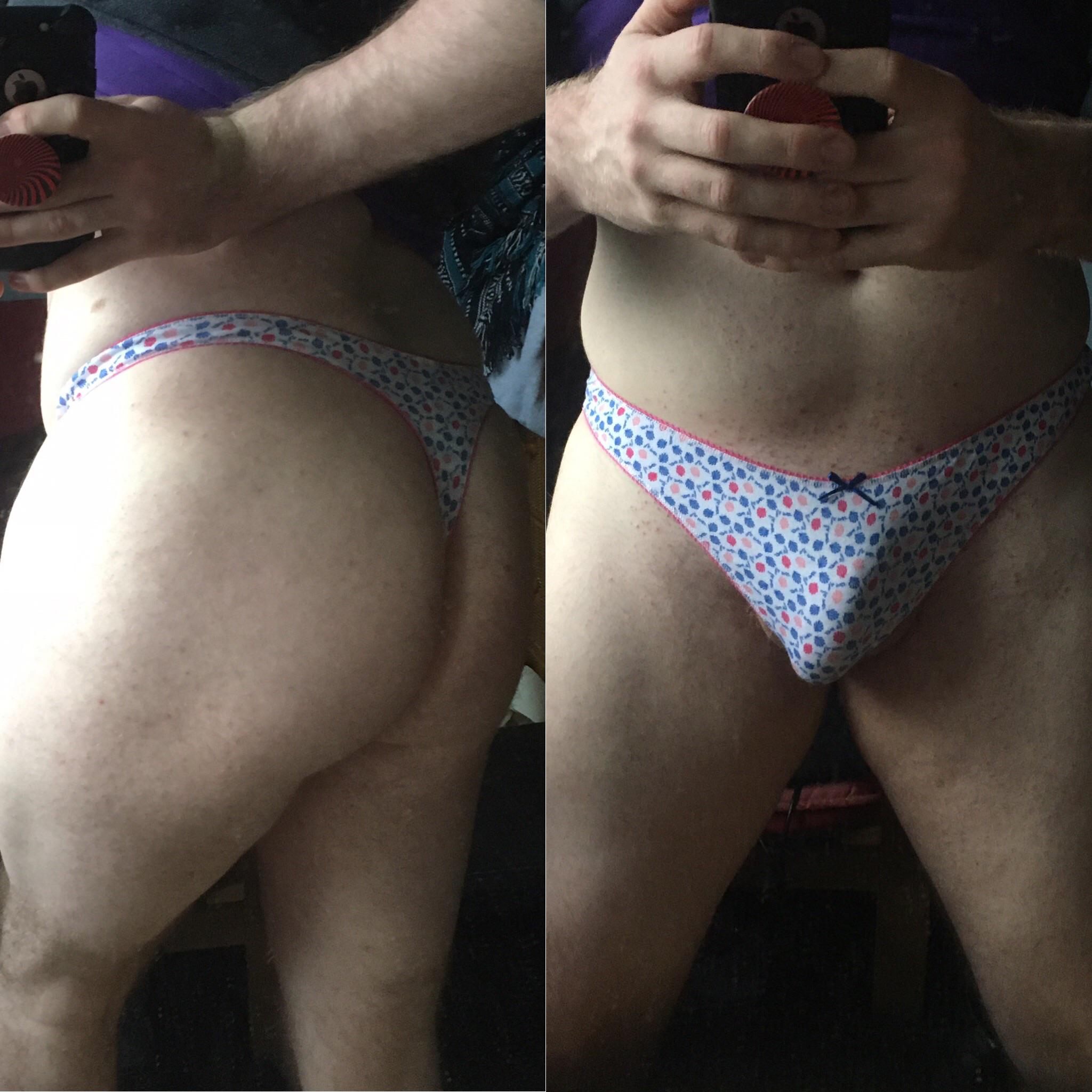 Cotton Scallop print thong | Scrolller