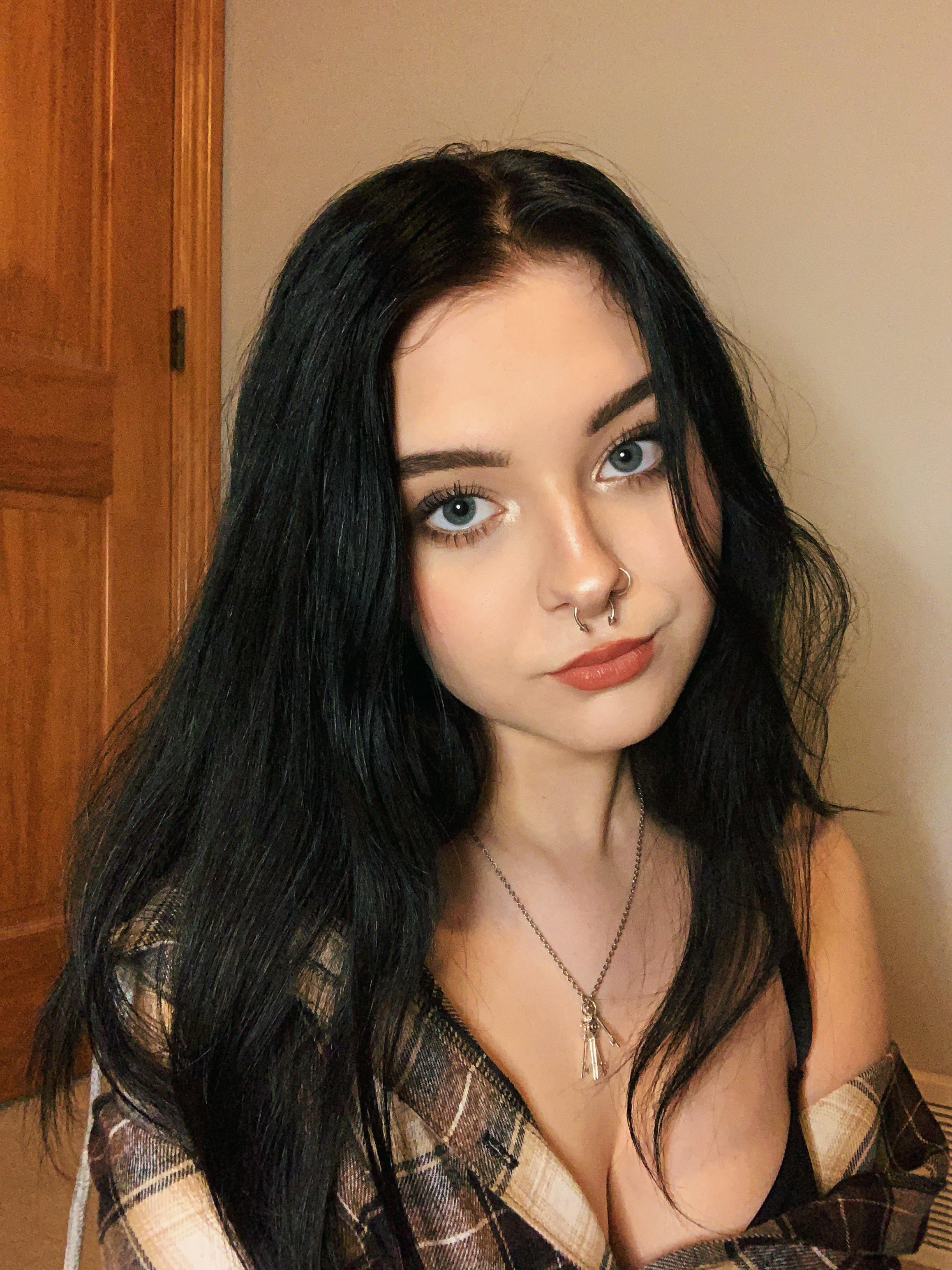 Cozy tonight x | Scrolller