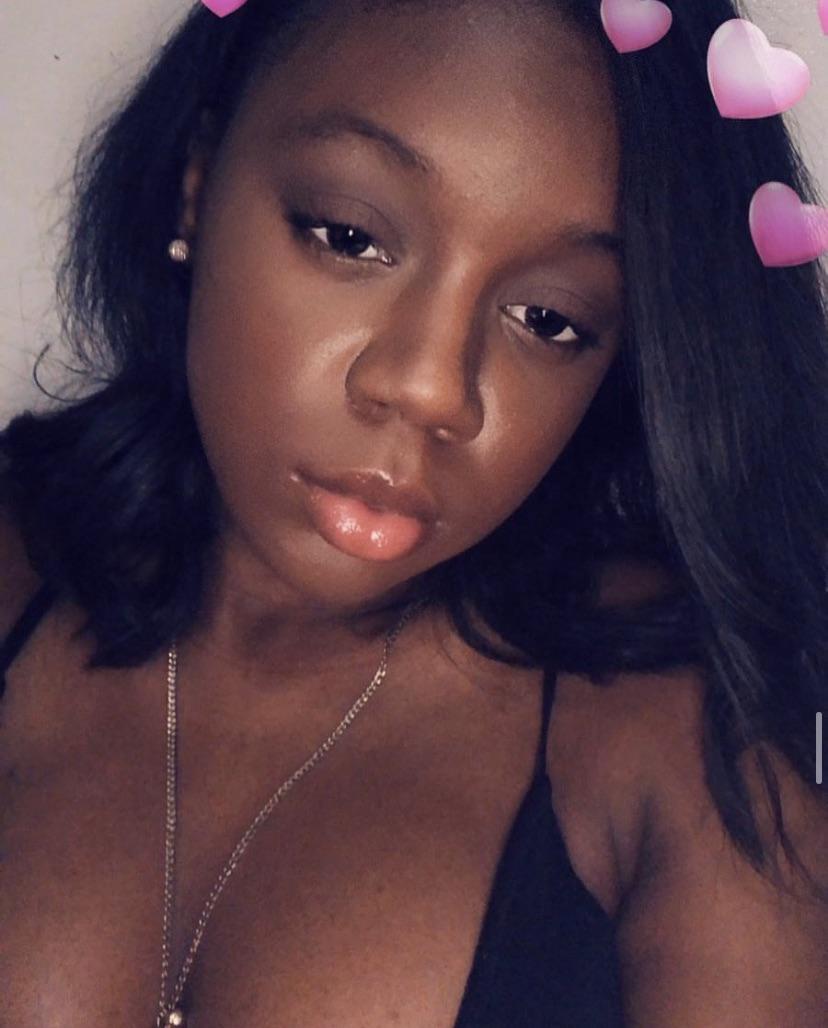 Use her dsl’s while i watch? | Scrolller