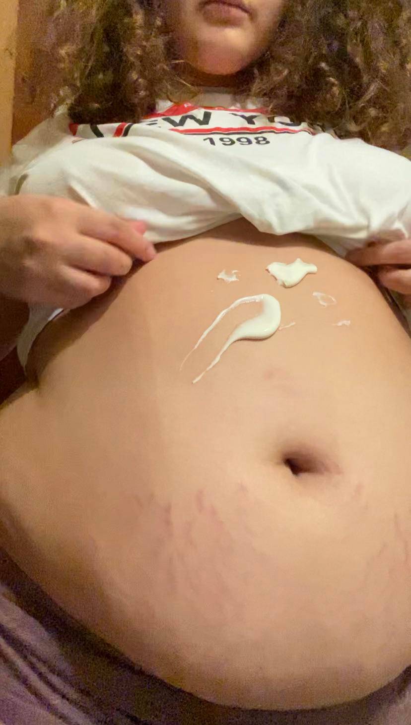 Cream for belly rub | Scrolller