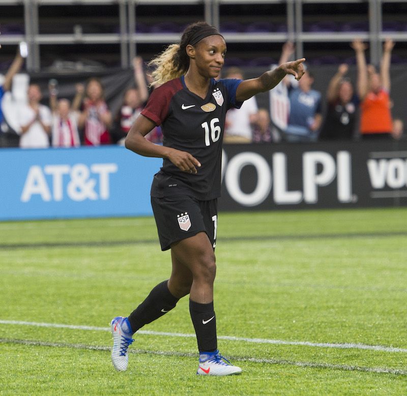 Crystal Dunn + legs | Scrolller