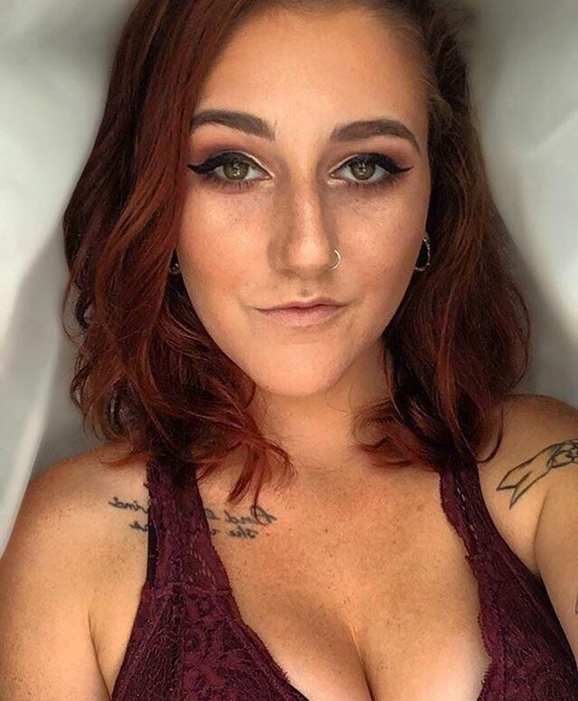 Cum for me boys I want it so bad | Scrolller