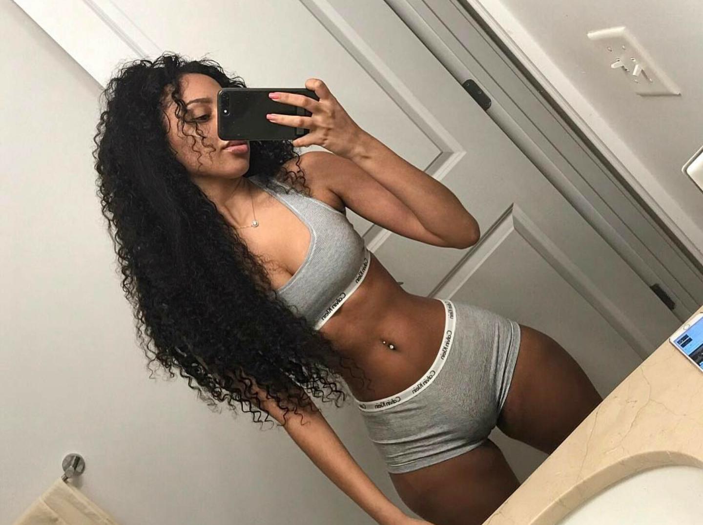Curly haired Goddess(slim thick) | Scrolller