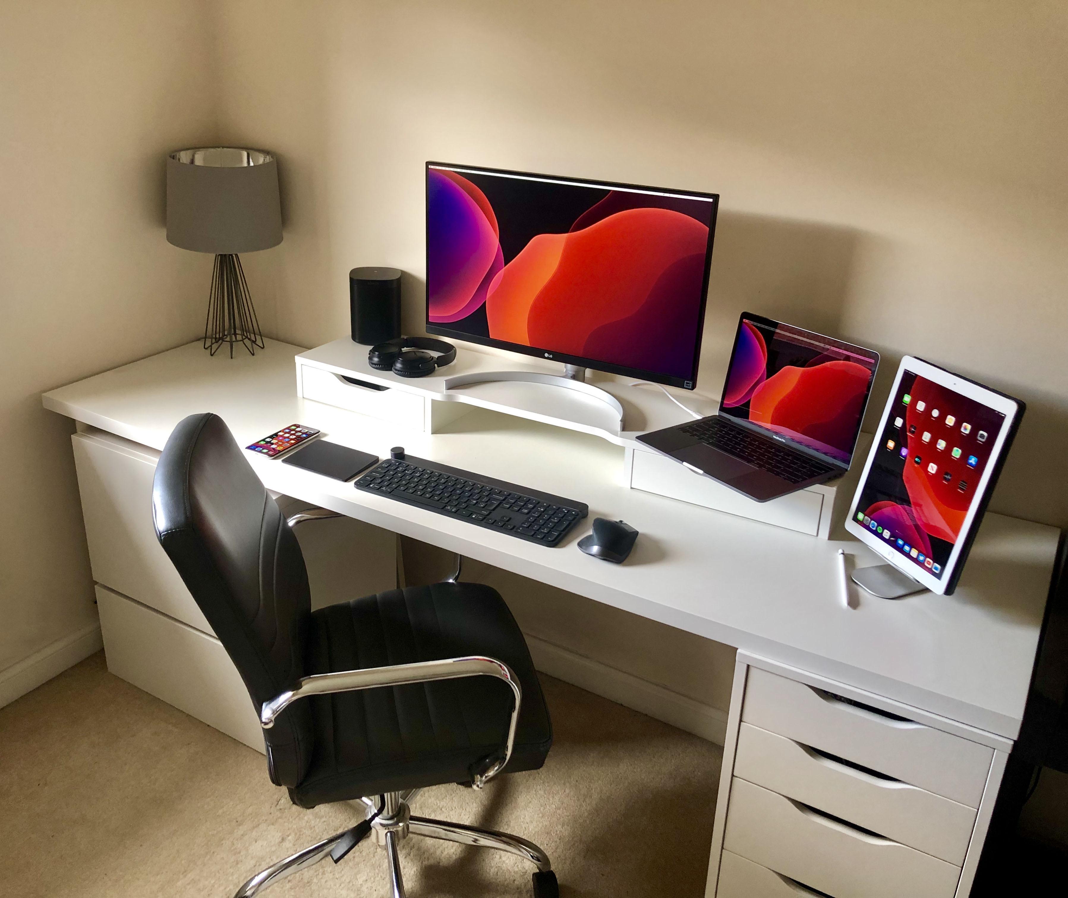 Current work from home setup | Scrolller