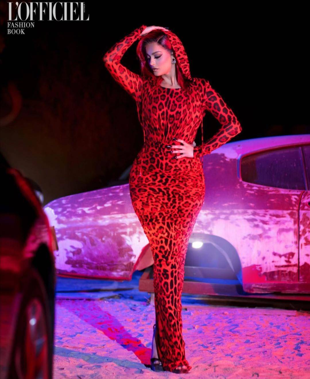 Curves For Days | Scrolller