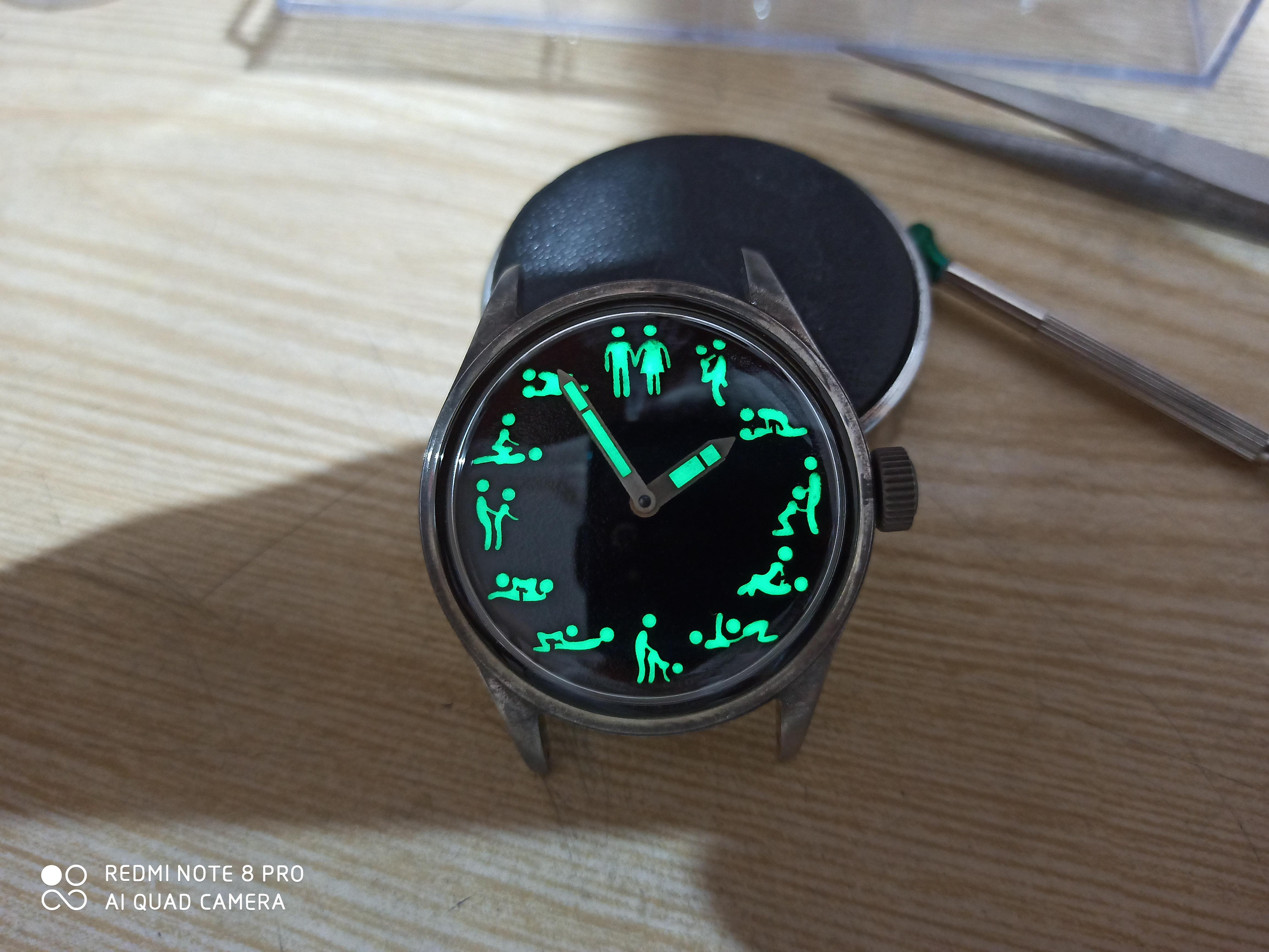 Custom dials for your watches | Scrolller