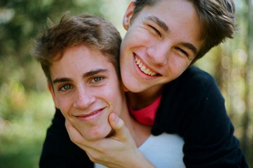 Cute Couple | Scrolller