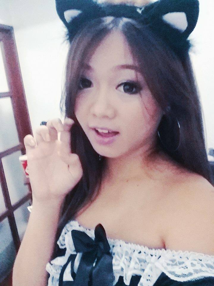 Cute kitty | Scrolller