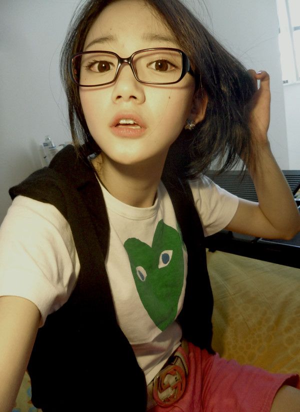 Cute (x-post from r/RealChinaGirls) | Scrolller