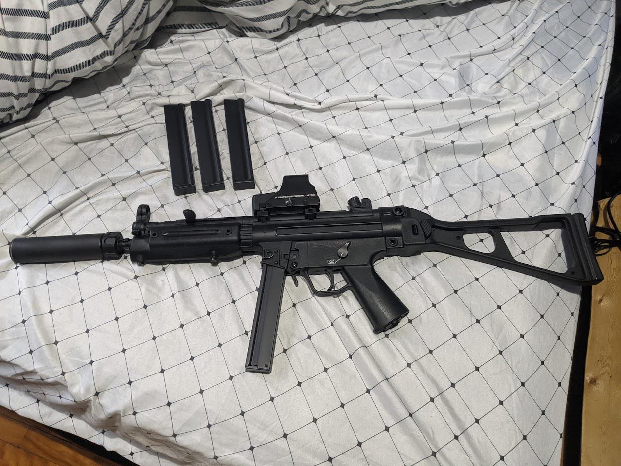 Cyma MP5 + Cyma Straight Mag = Cyma MP5/10. | Scrolller