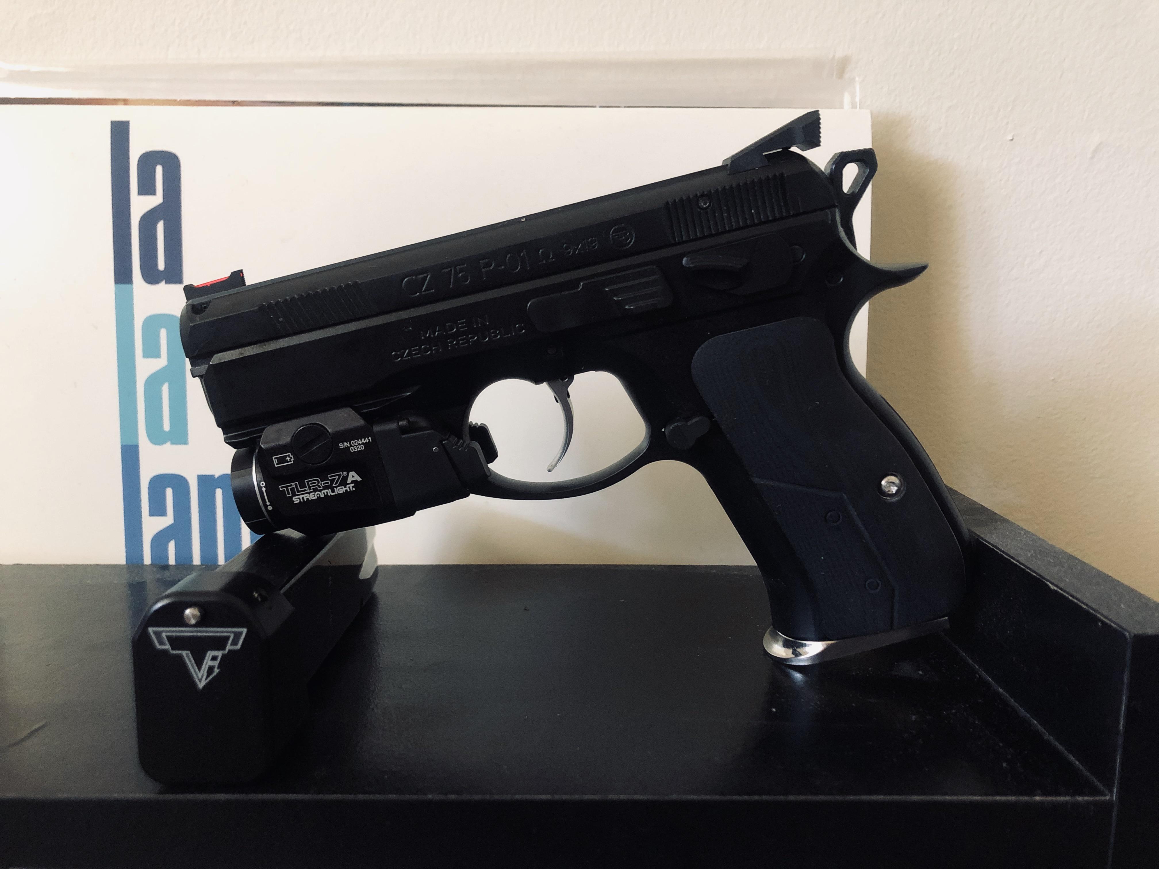CZ P-01 Omega | Scrolller