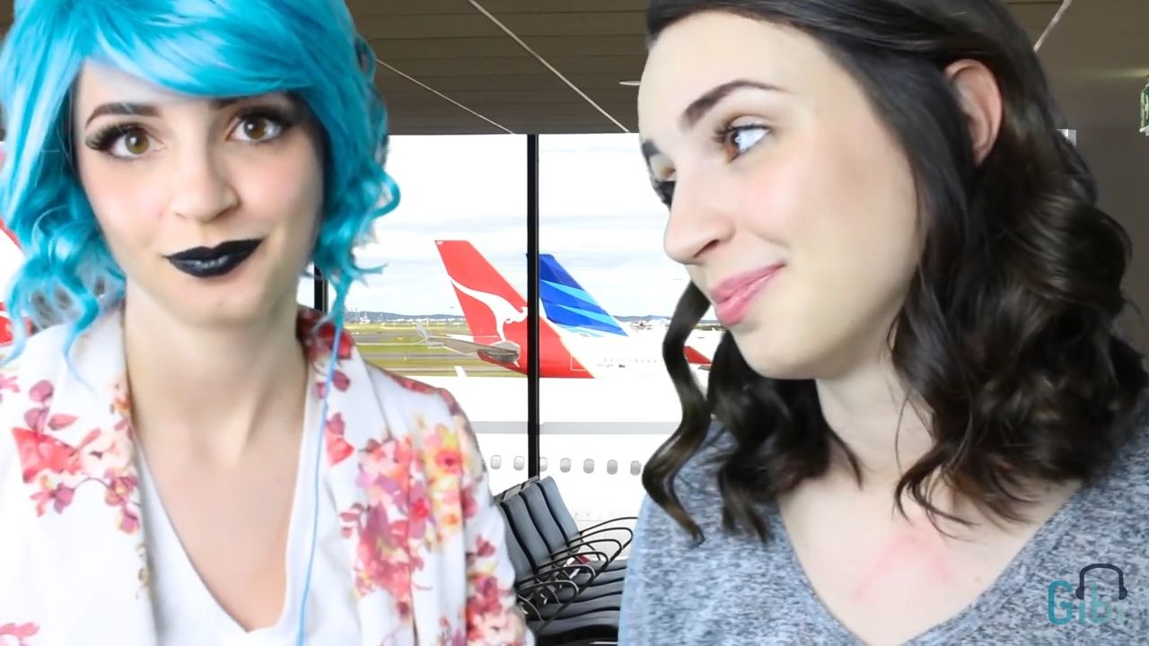 Daisy or Gibi? | Scrolller