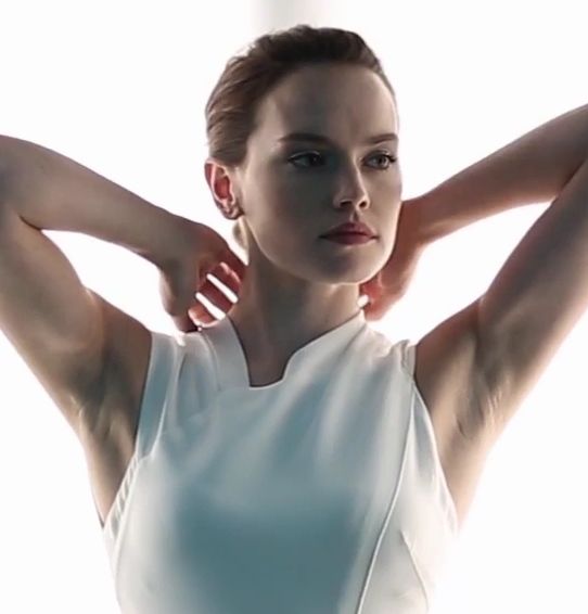 Daisy Ridley | Scrolller