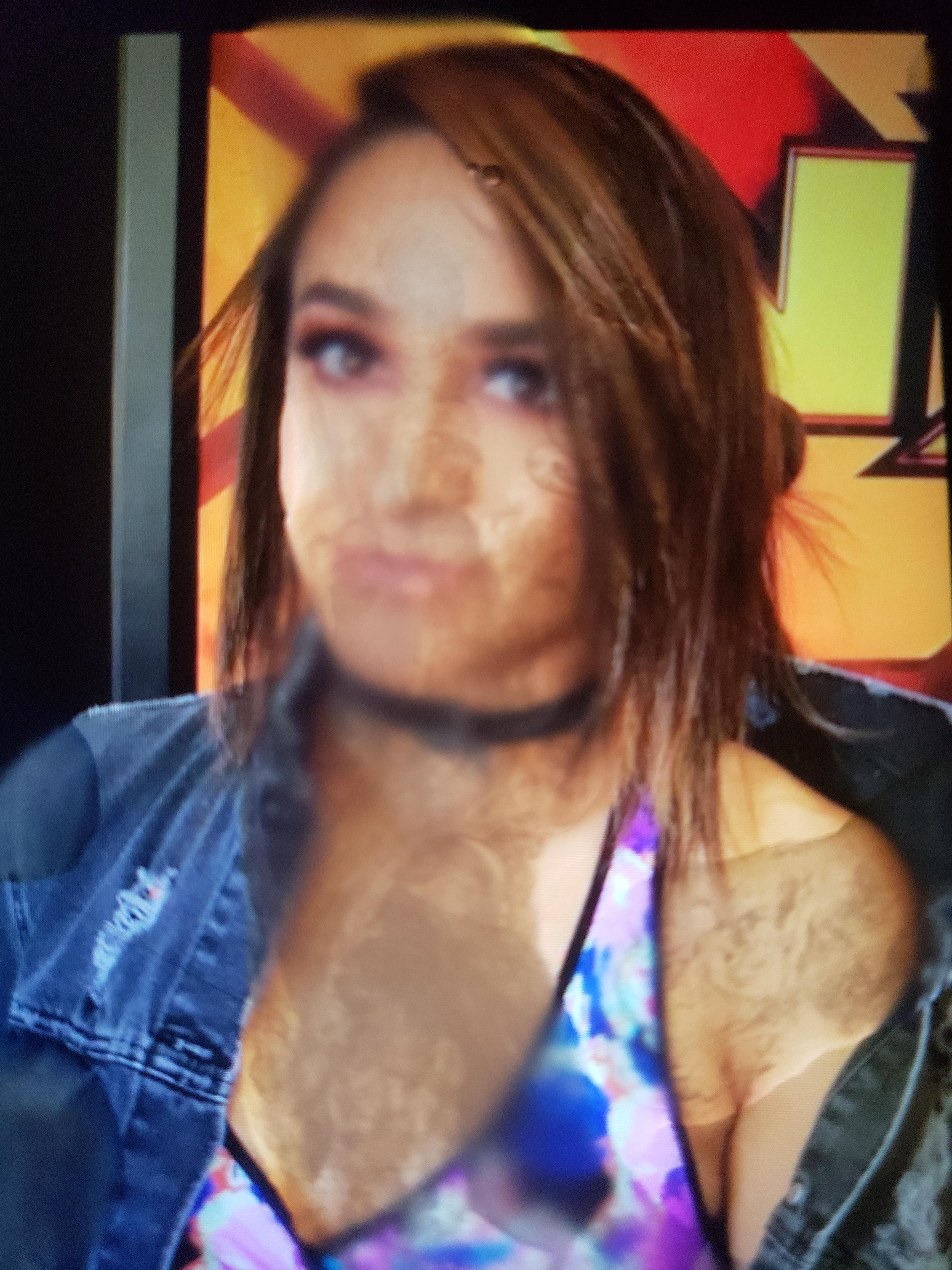Dakota Kai | Scrolller