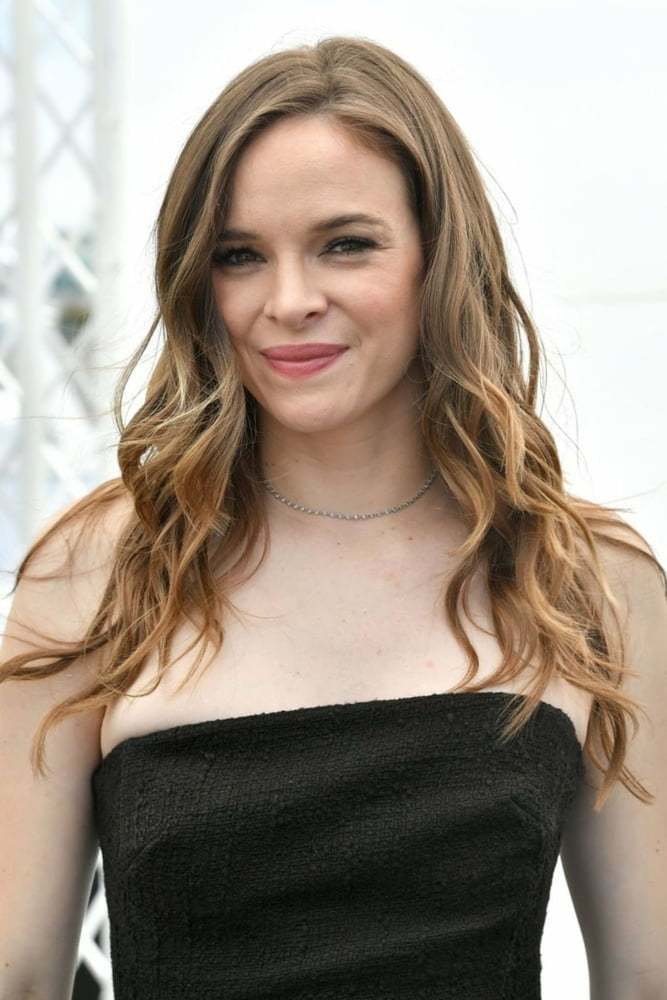 Danielle Panabaker | Scrolller