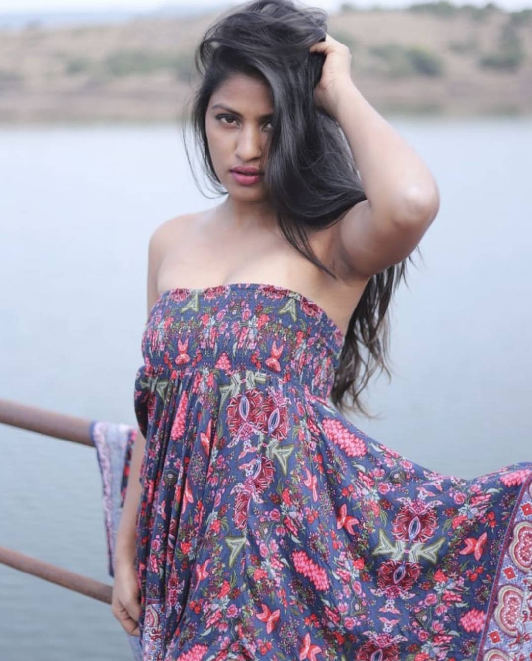 Dark chocolaty pit of Anjali Gaud | Scrolller