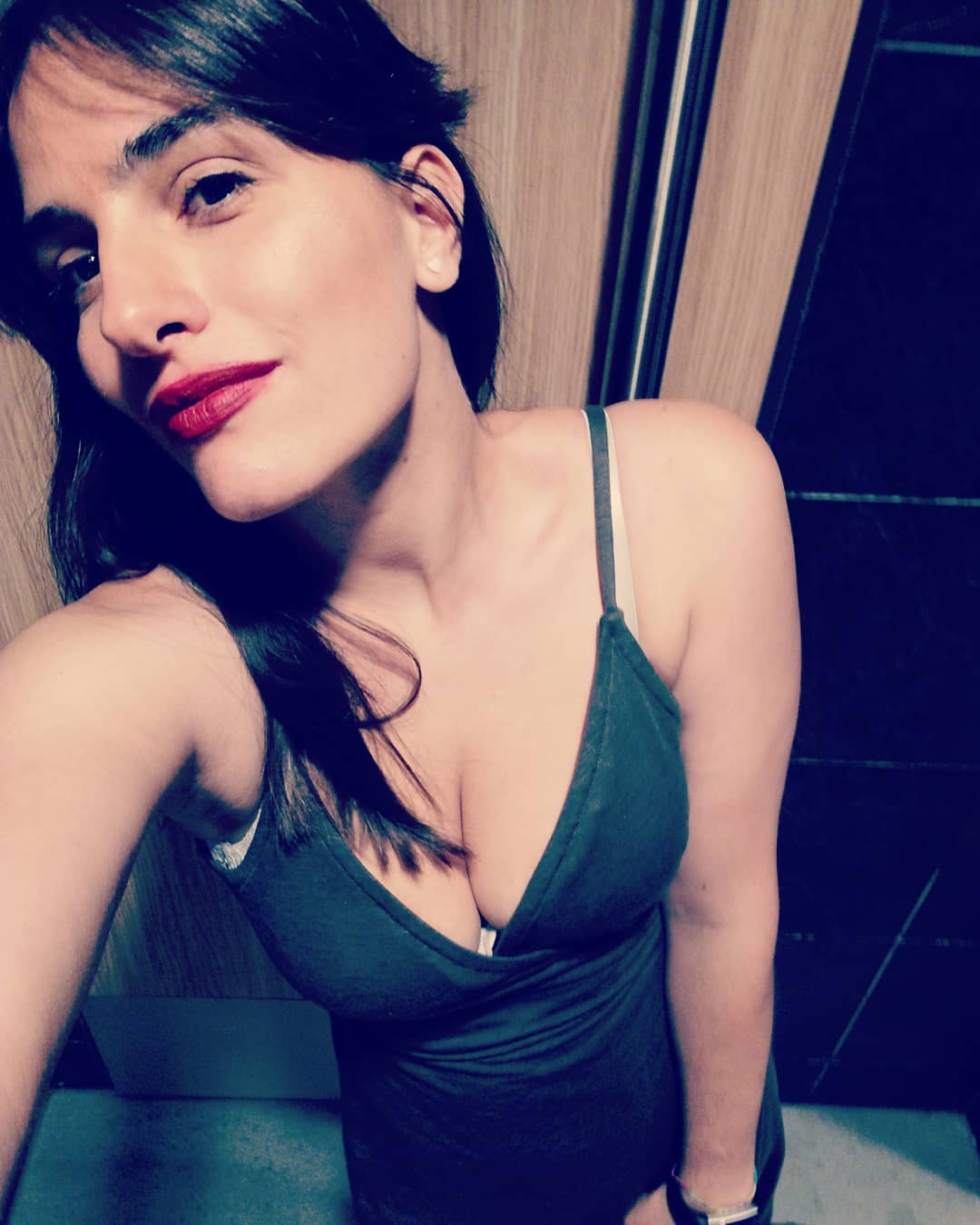 Cleavage | Scrolller