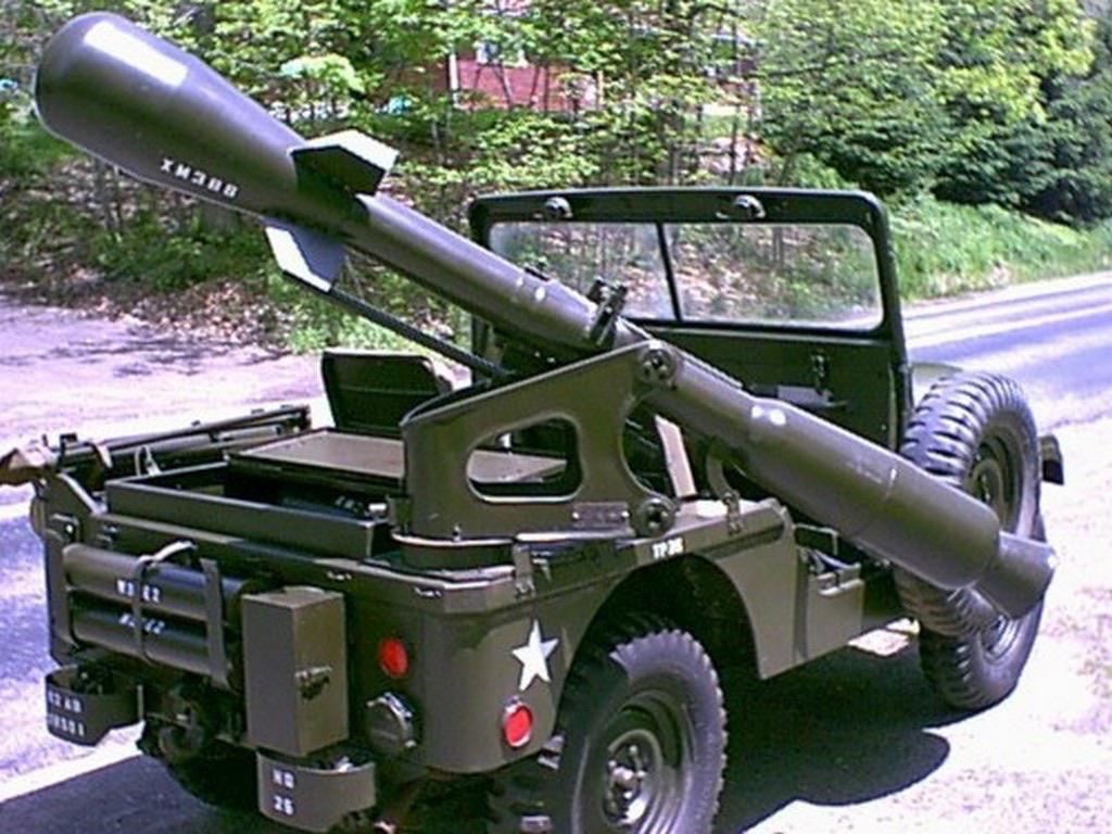 Davy Crockett tactical nuke strapped to a Jeep | Scrolller
