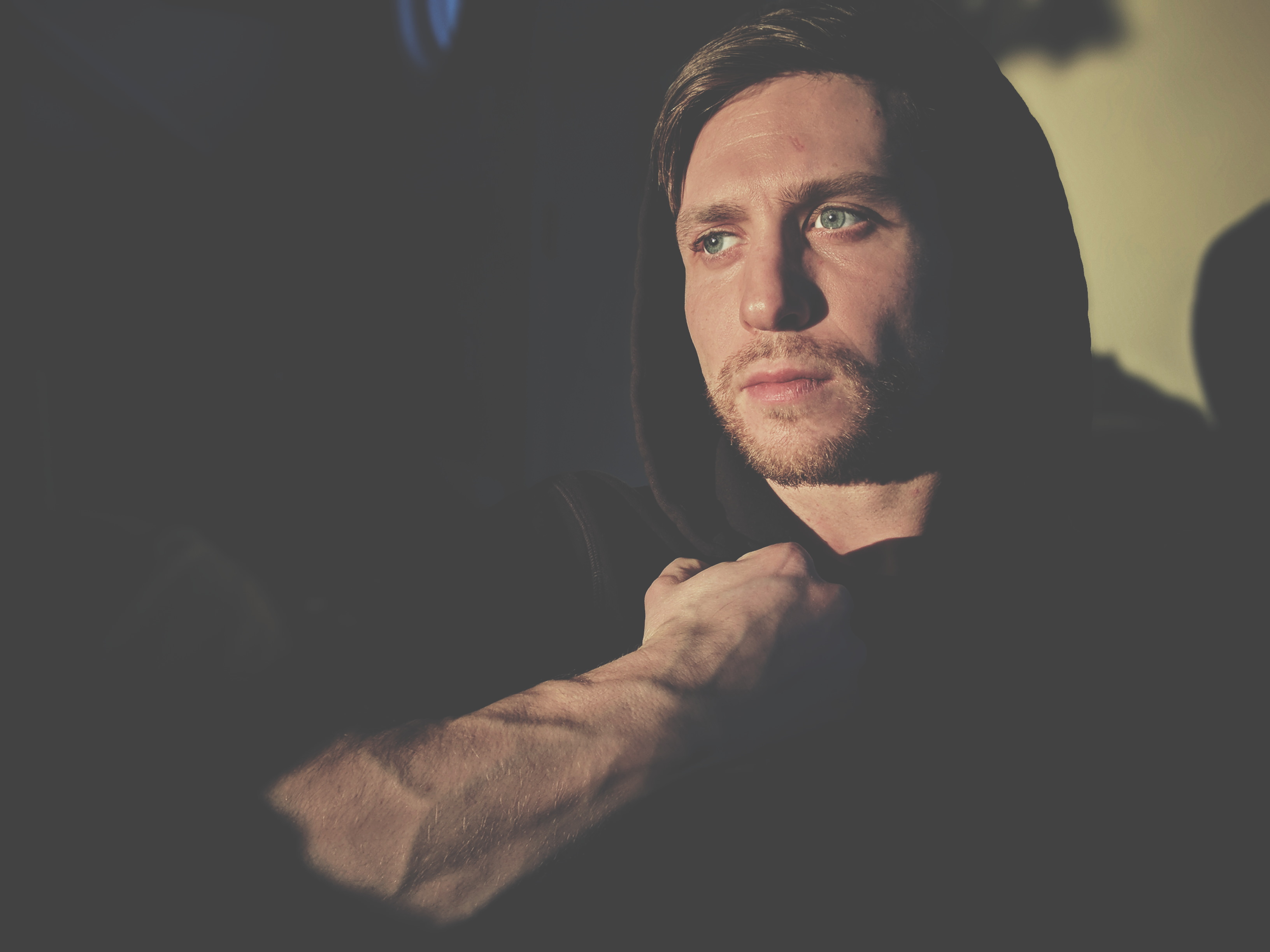 Daydreaming | Scrolller