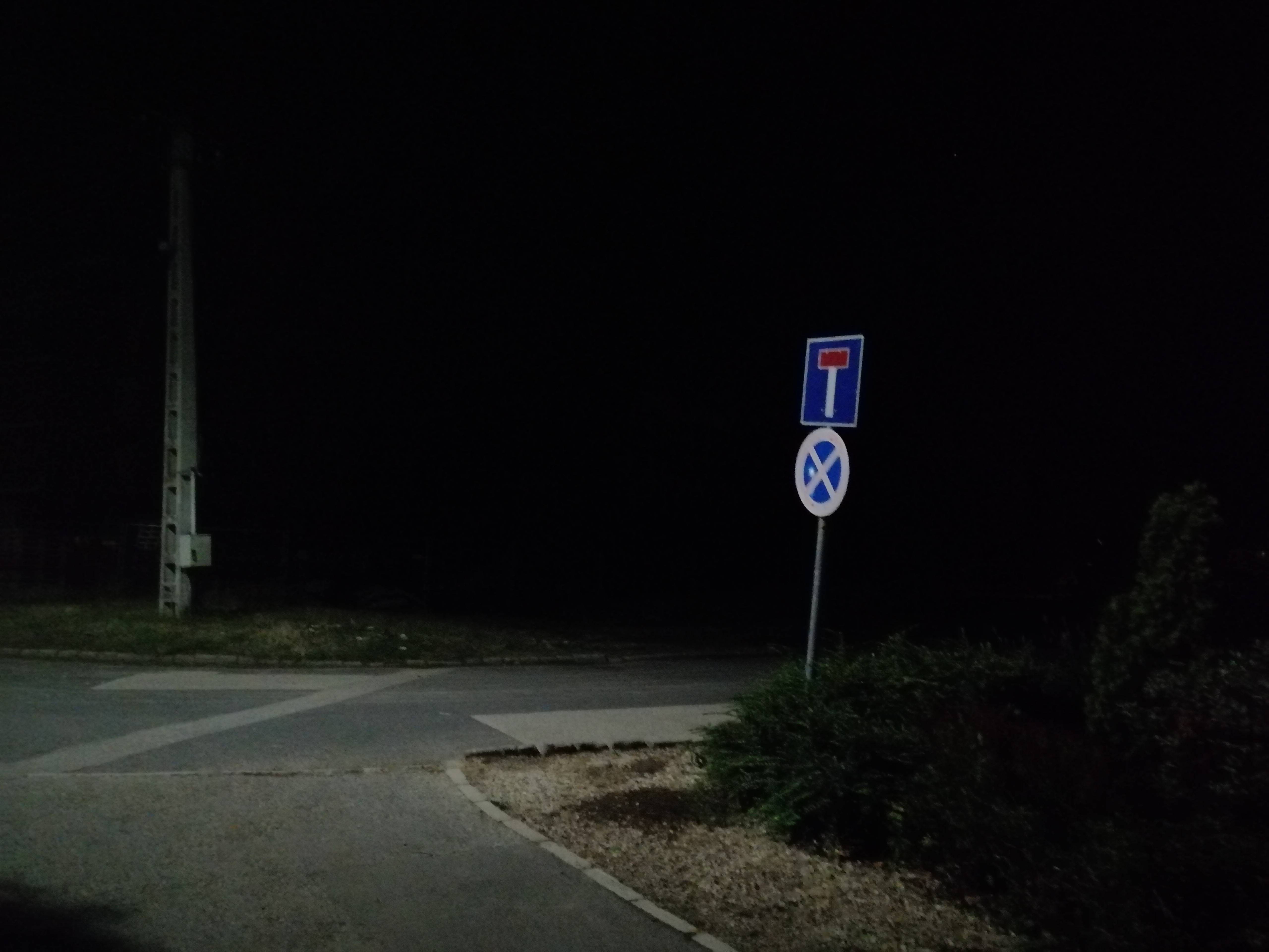 Dead end | Scrolller