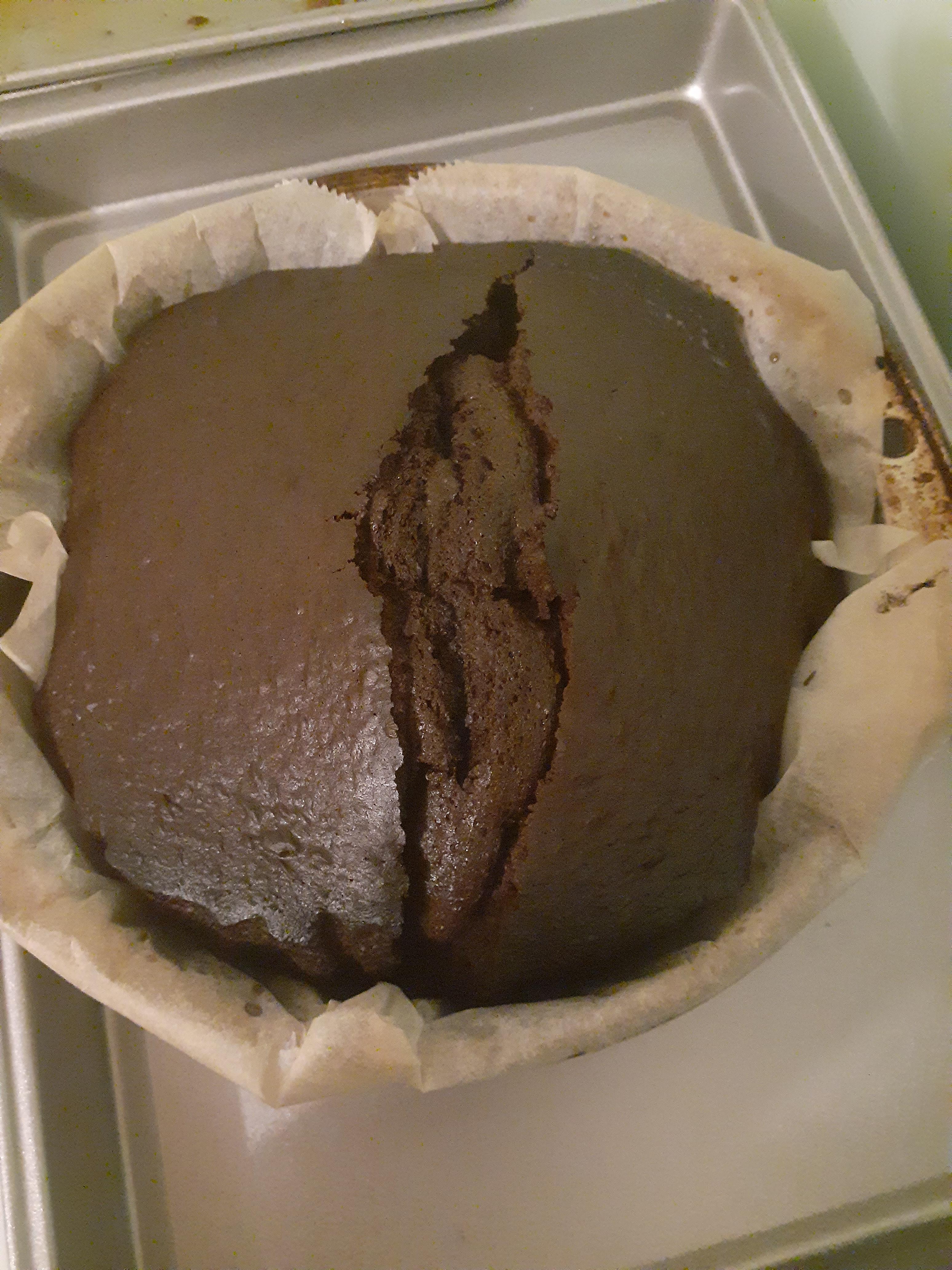 Delicious cake | Scrolller