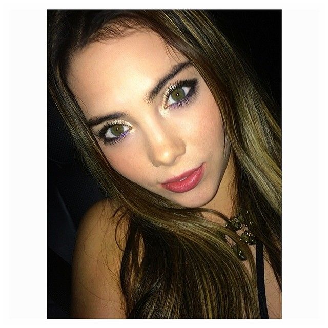 Dem Eyes | Scrolller