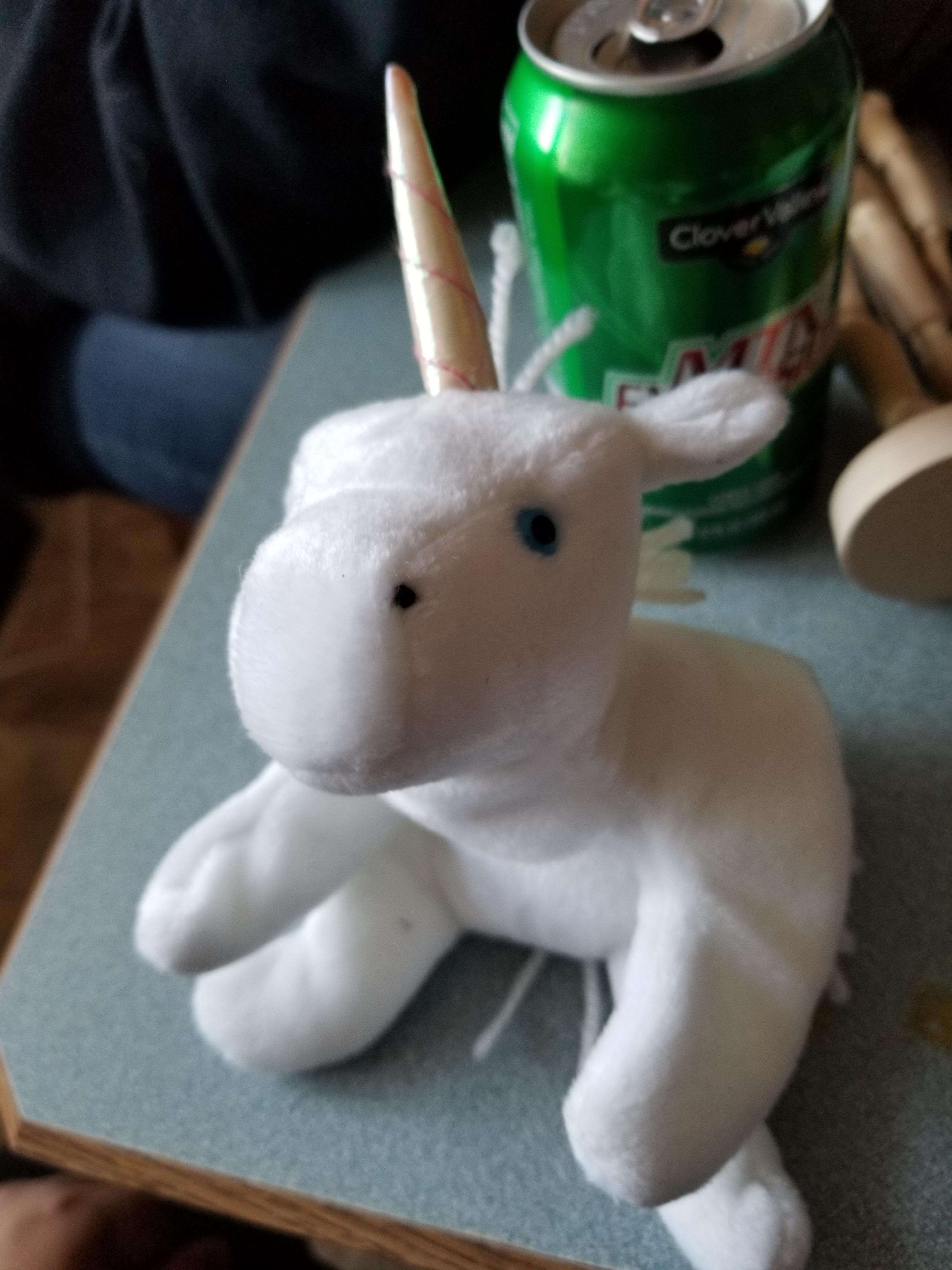 Derpy unicorn | Scrolller