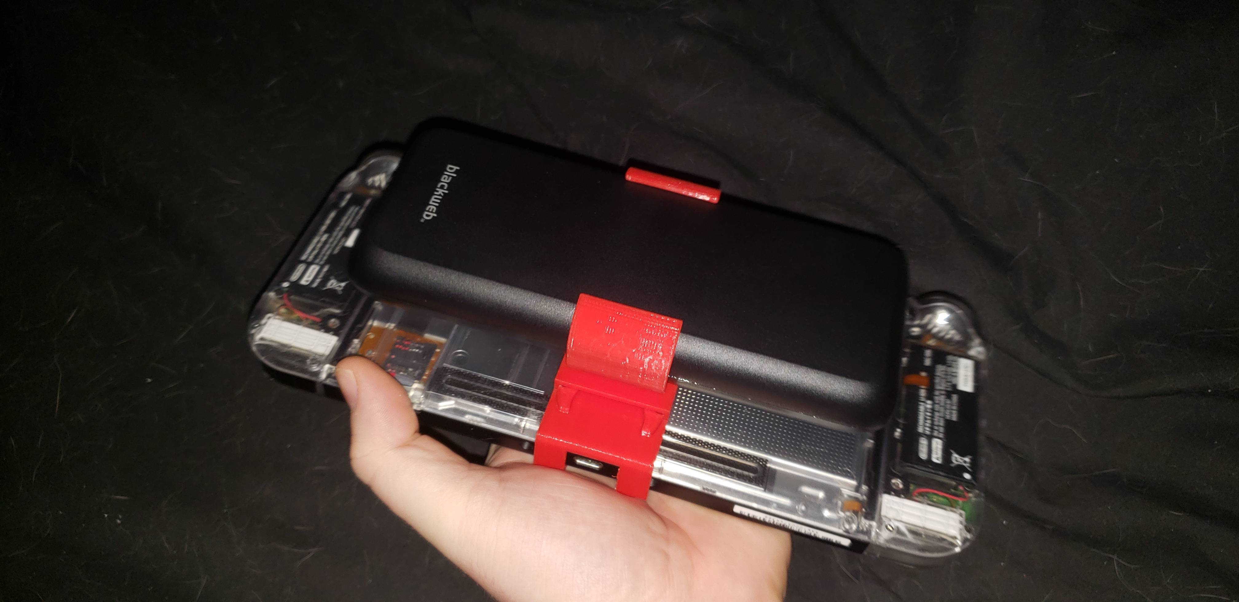 Designed and 3d printed a mount for my portable battery | Scrolller