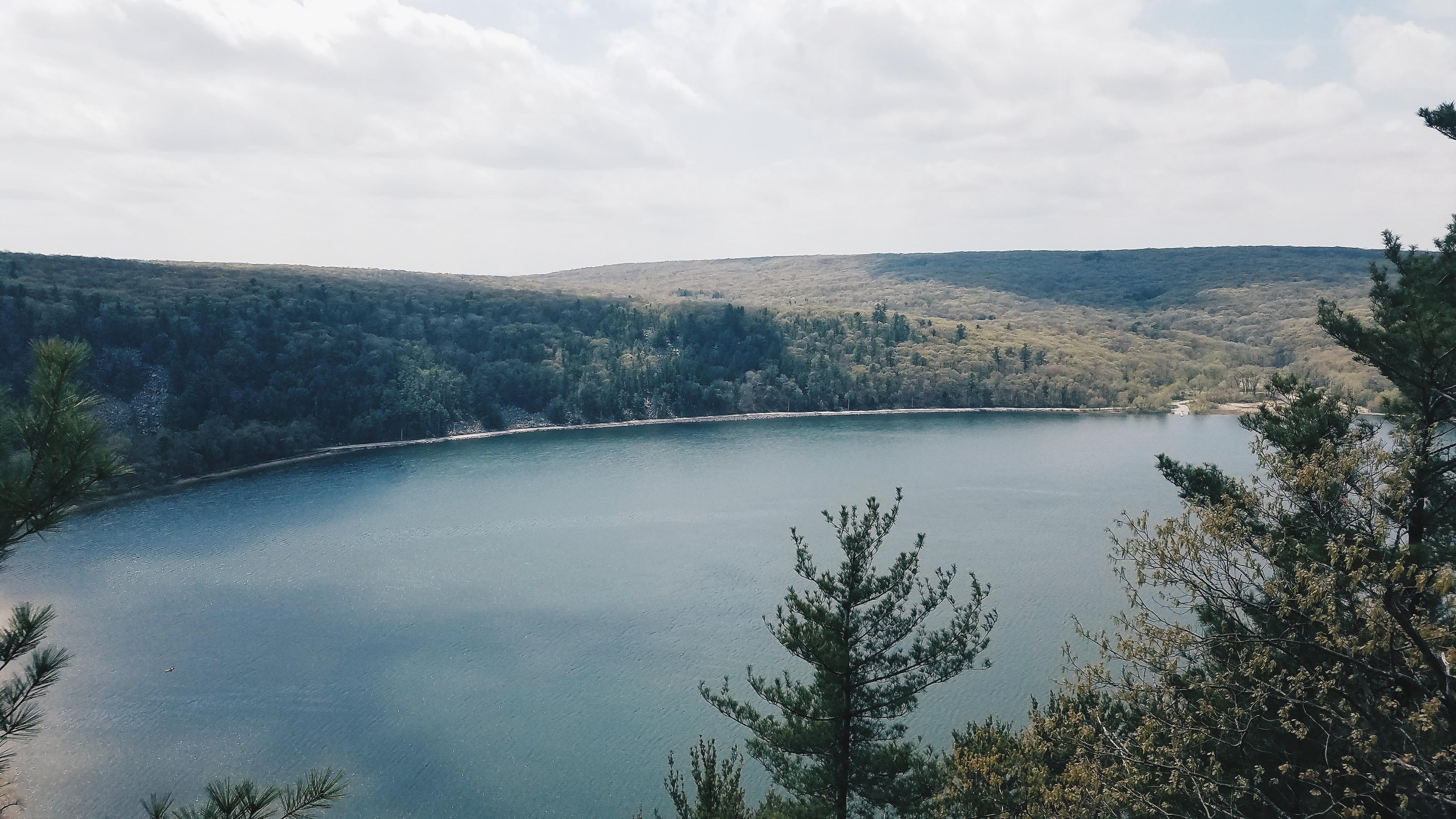 Devil's Lake, Baraboo, WI | Scrolller