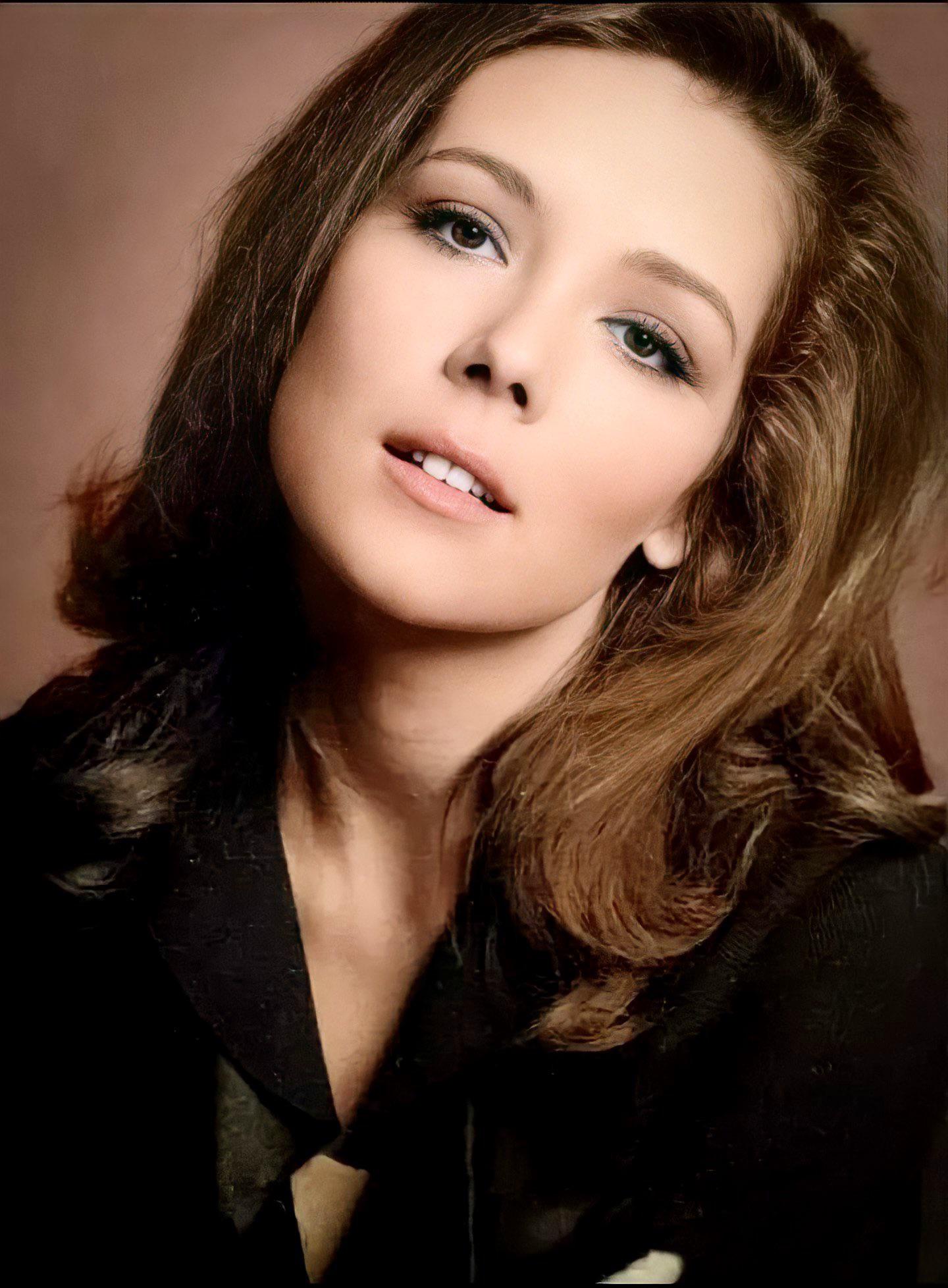 Diana Rigg [On Her Majesty's Secret Service] | Scrolller
