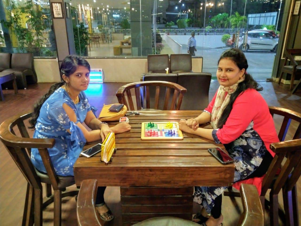 Didi 💙 & bhabhi ️ | Scrolller