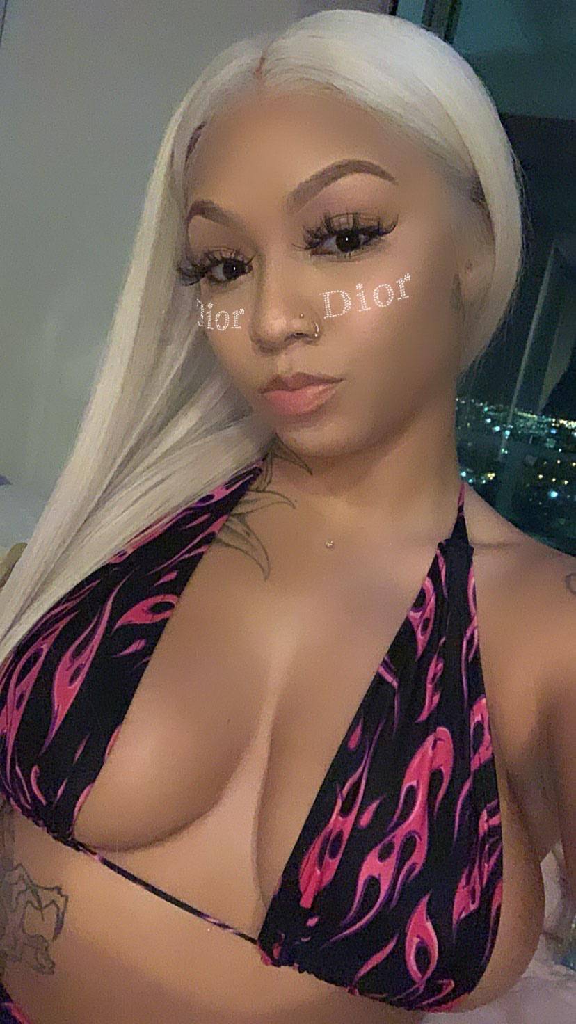 Dior Rack 😍 | Scrolller