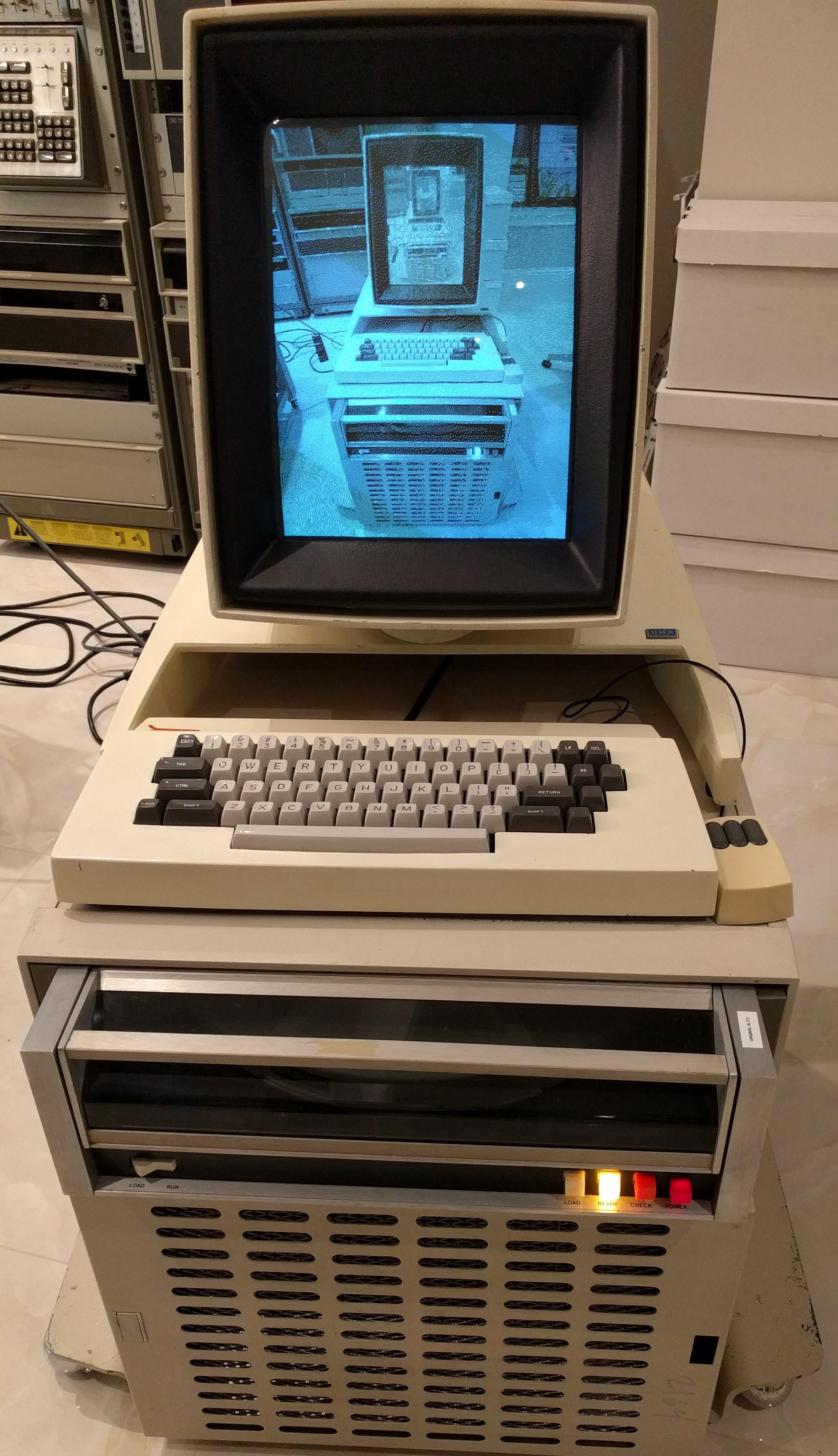 Displaying an image on the vintage Xerox Alto's bitmapped display | Scrolller