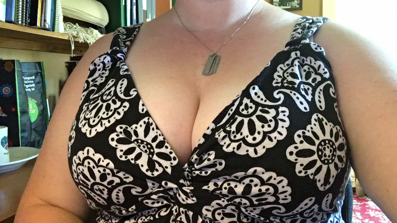 Distracting? | Scrolller