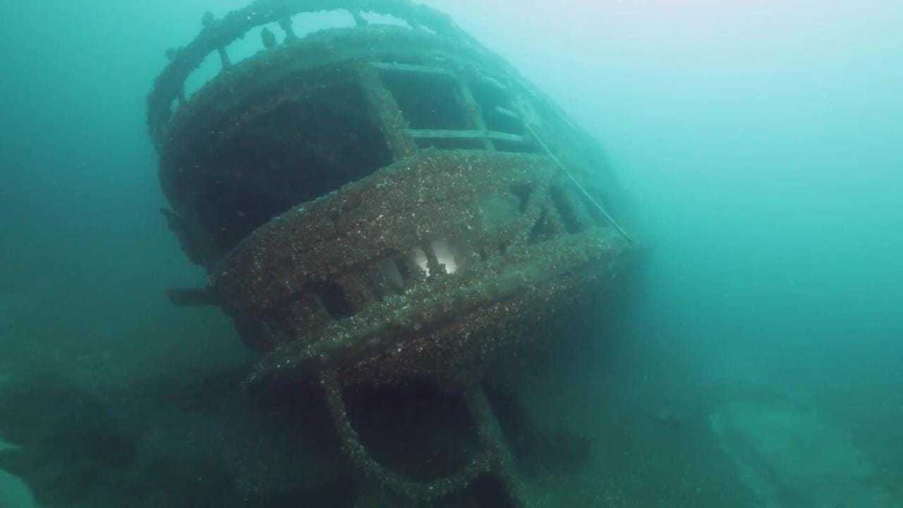Divers explore 1906 Georgian Bay shipwreck | Scrolller
