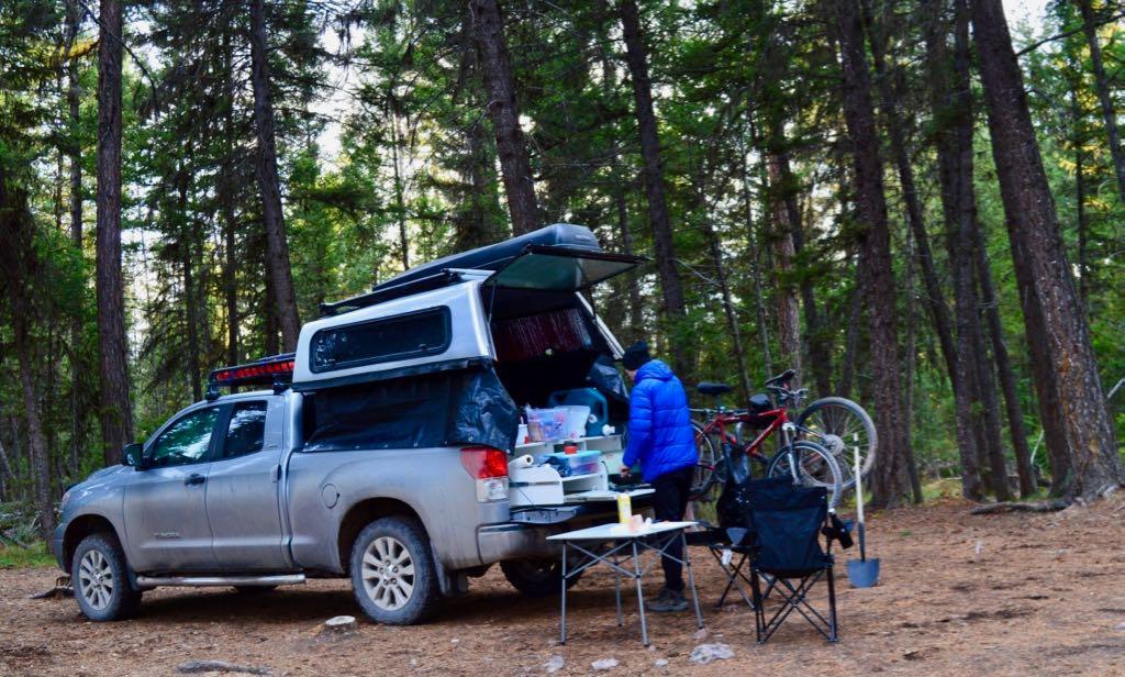 DIY Truck Bed Pop Up Camper with Pneumatic Lift | Scrolller