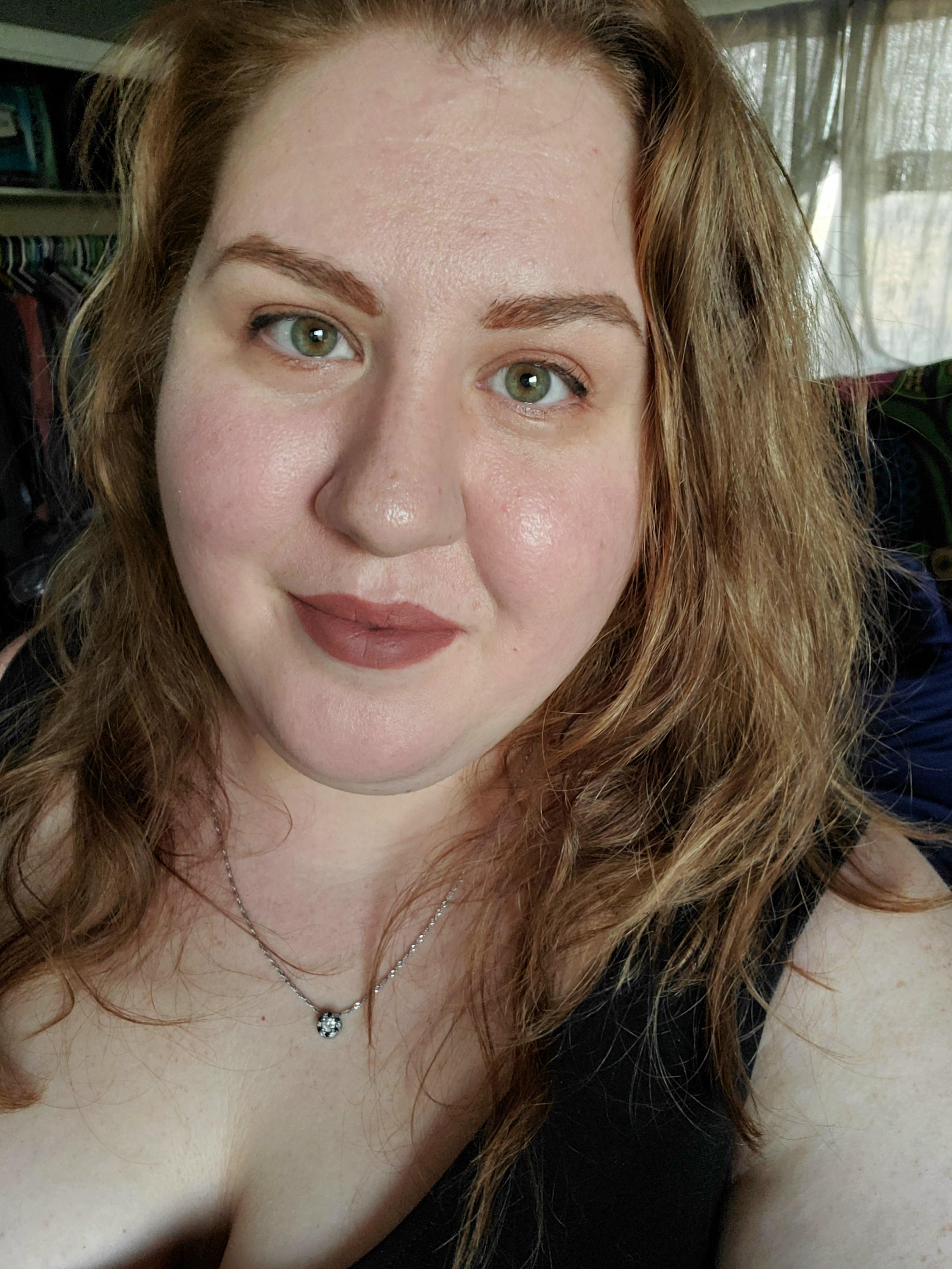 Do I look better with makeup? | Scrolller