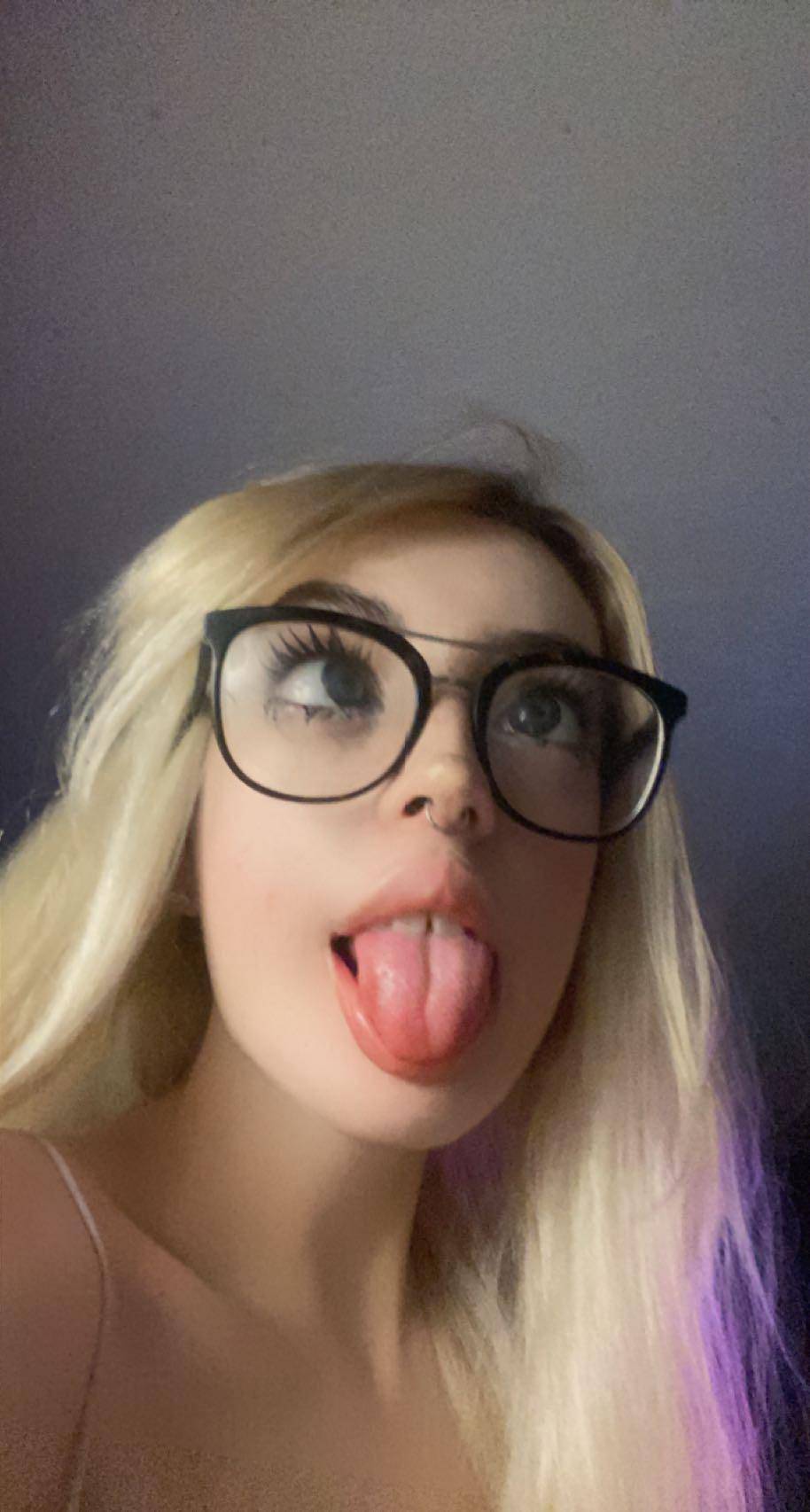 Do u accept dorky aheago | Scrolller