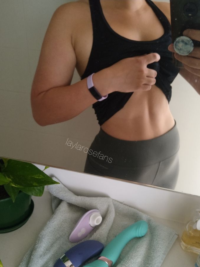 Discover more like SexyTummies: Peep the abs... and the toys 😏 and Related Content | Scrolller