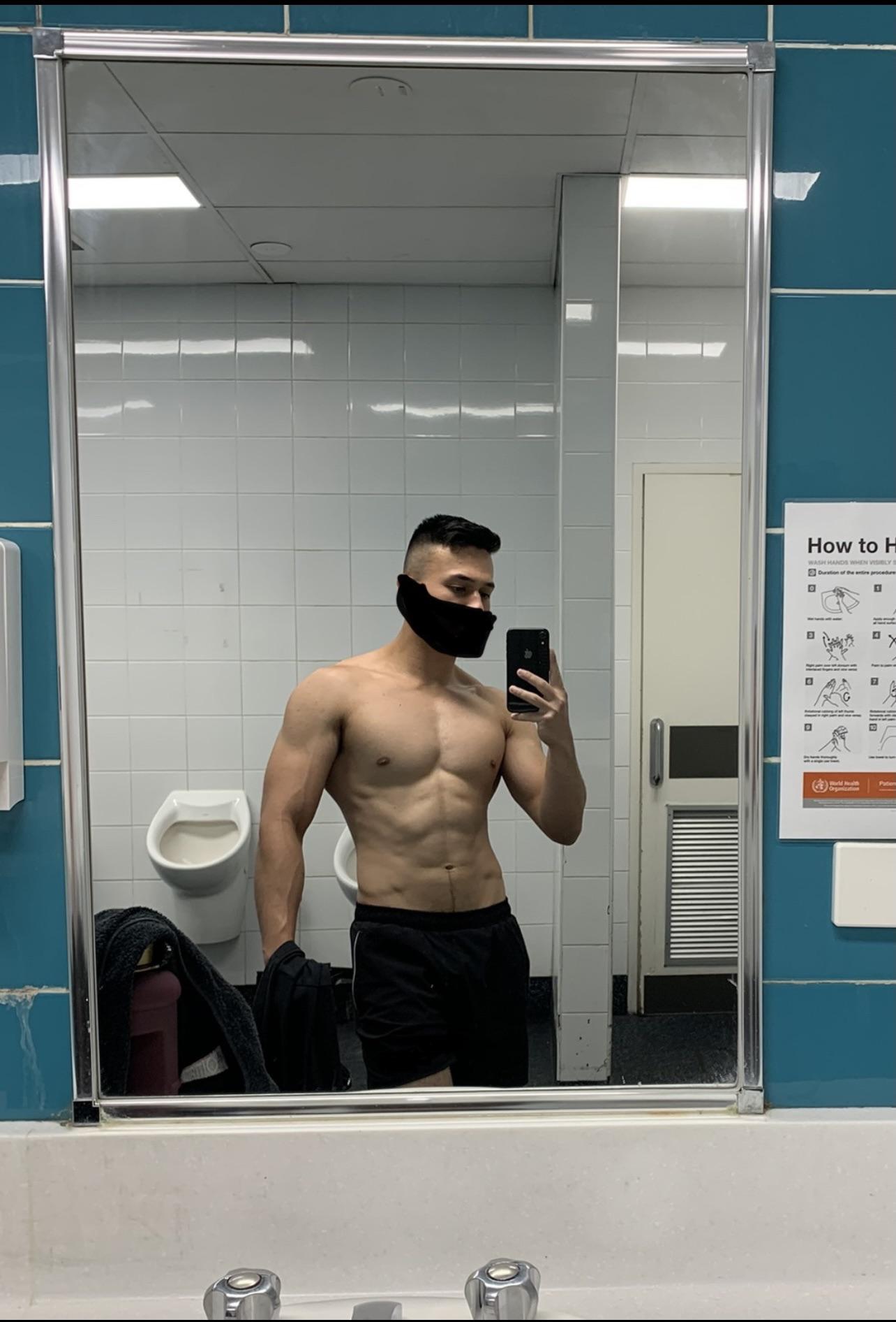 Do you like my physique? | Scrolller