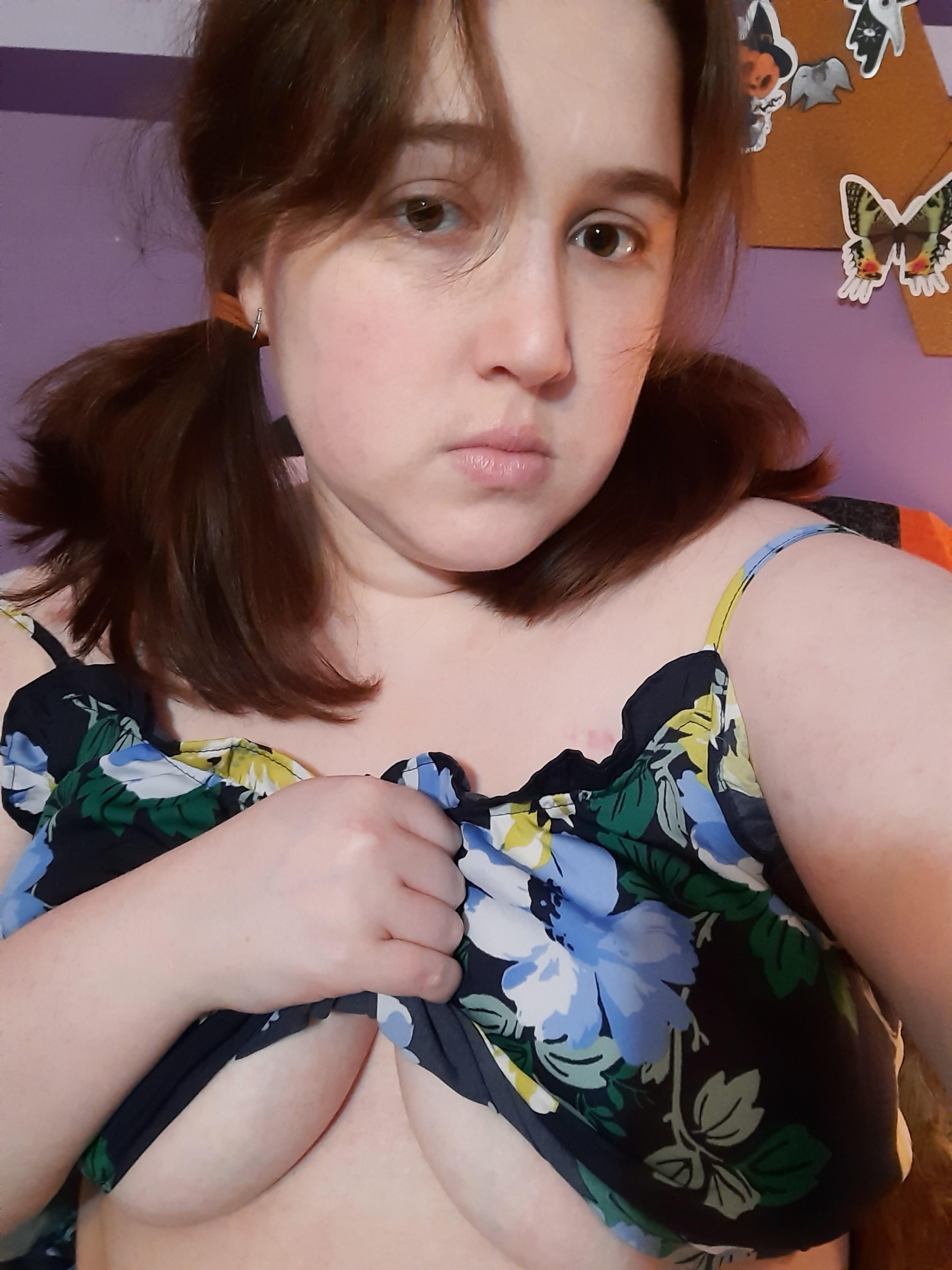 do you like my pjs? 😳 | Scrolller