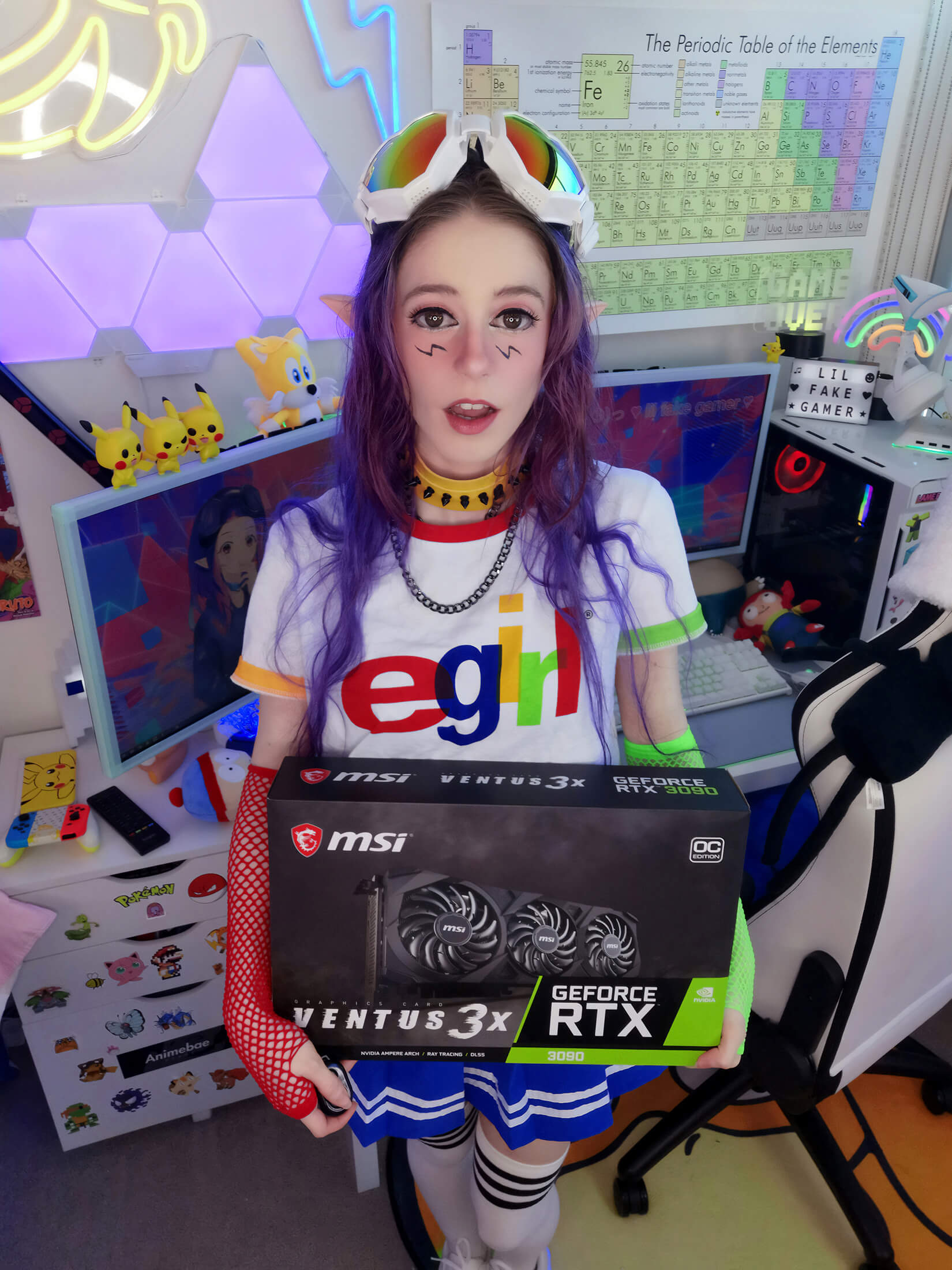 Do You Like My Shirt 😘 ️ Scrolller