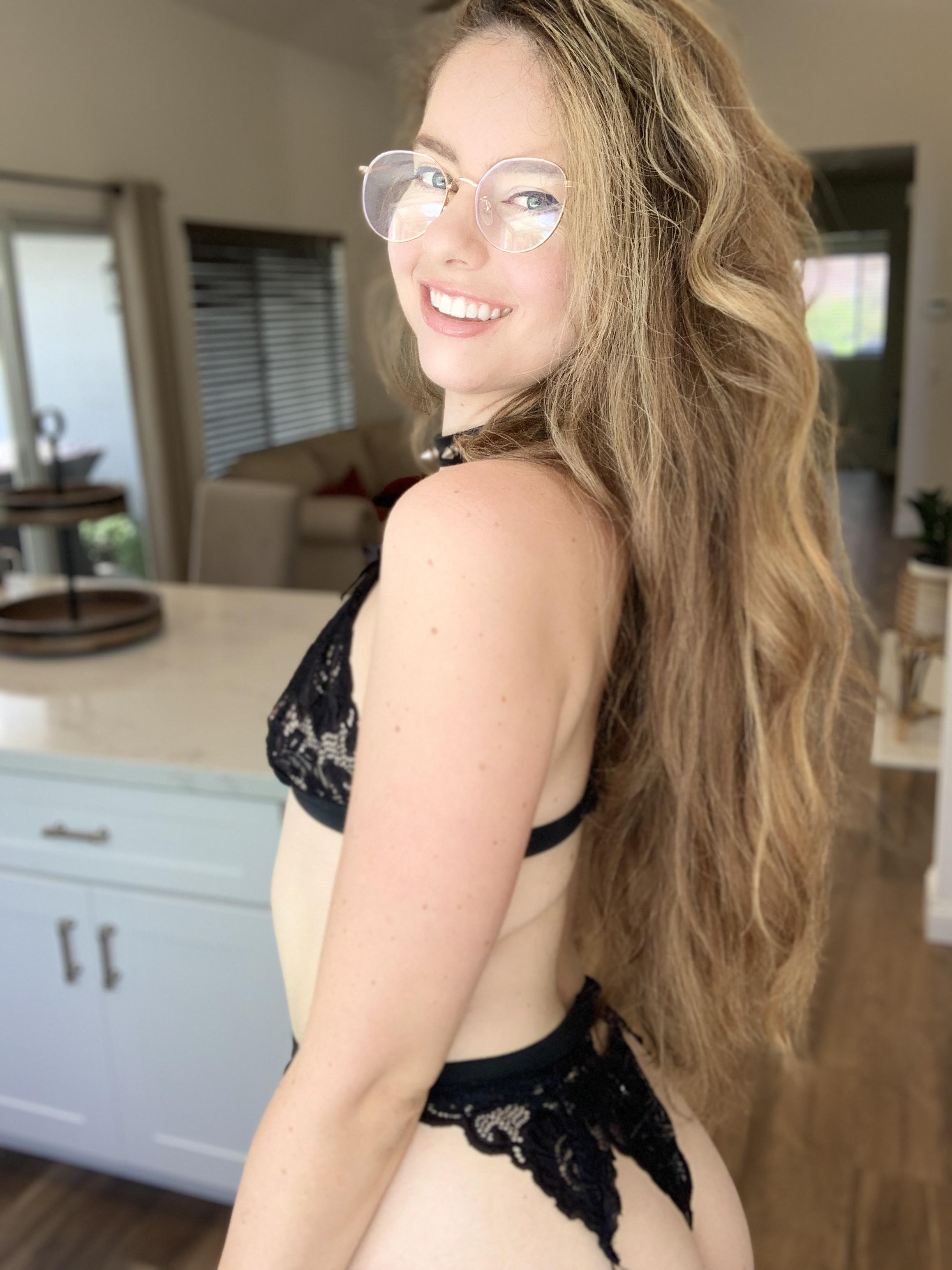 Keep The Glasses Scrolller Keep The Glasses Scrolller