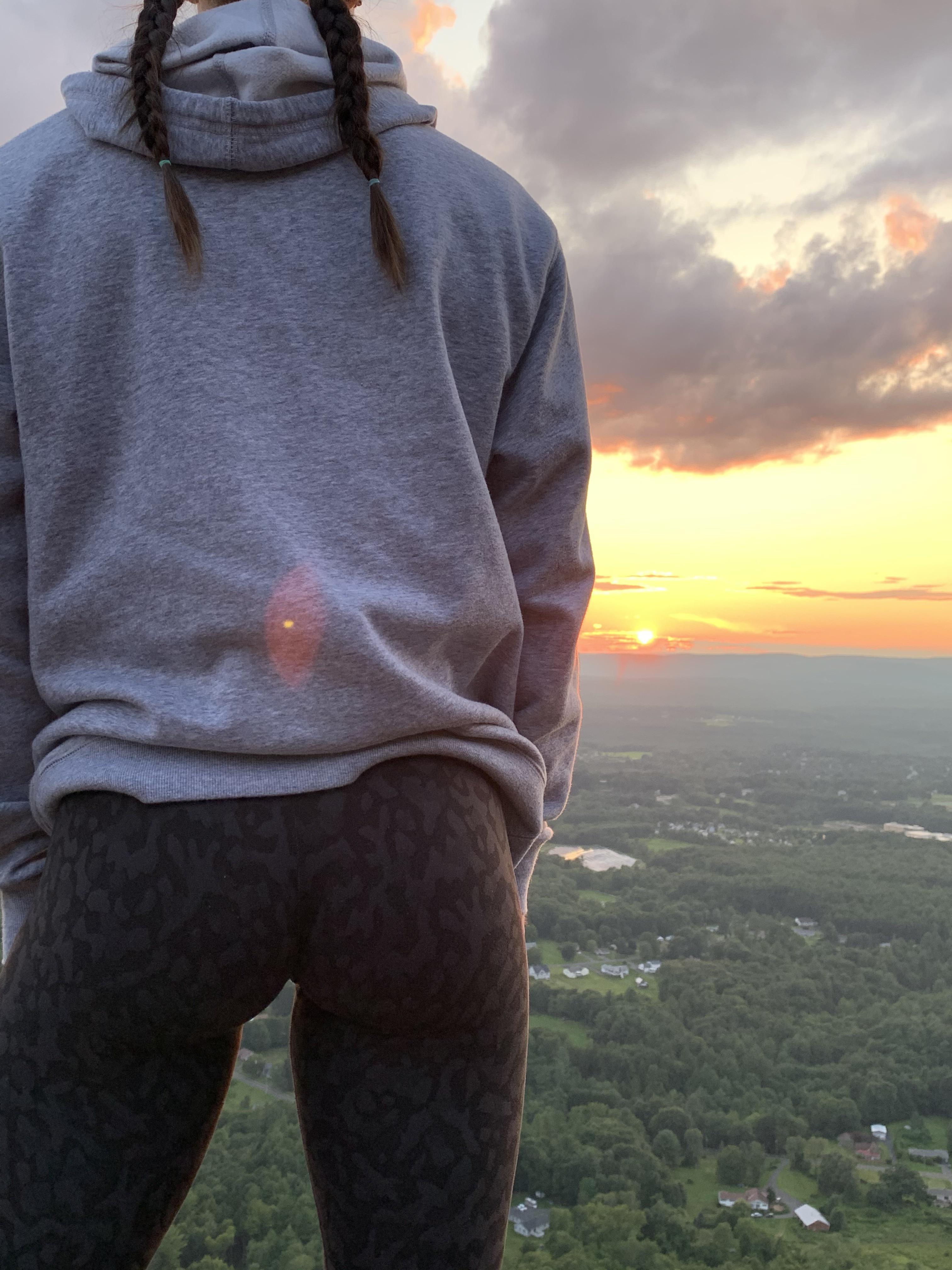 Do you like what you see? | Scrolller